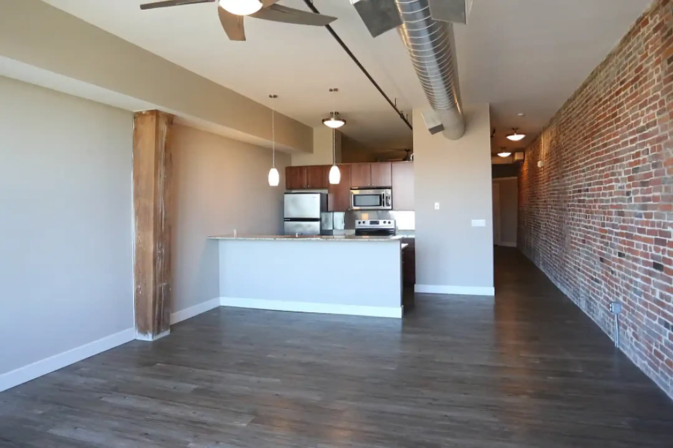 Parker Place Lofts - Saint Louis, MO 63104 | ApartmentGuide.com