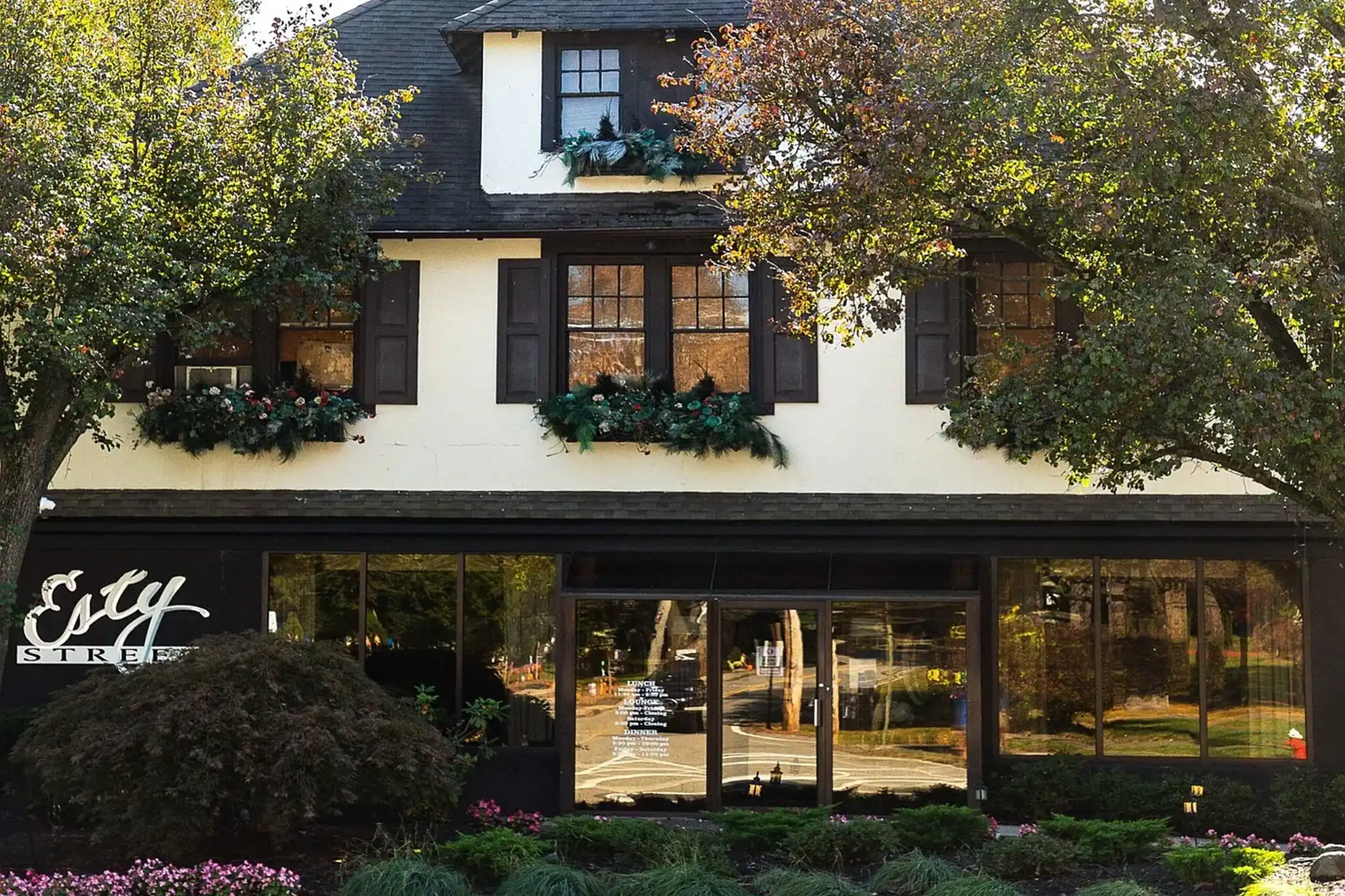 The James - Park Ridge, NJ 07656 | ApartmentGuide.com