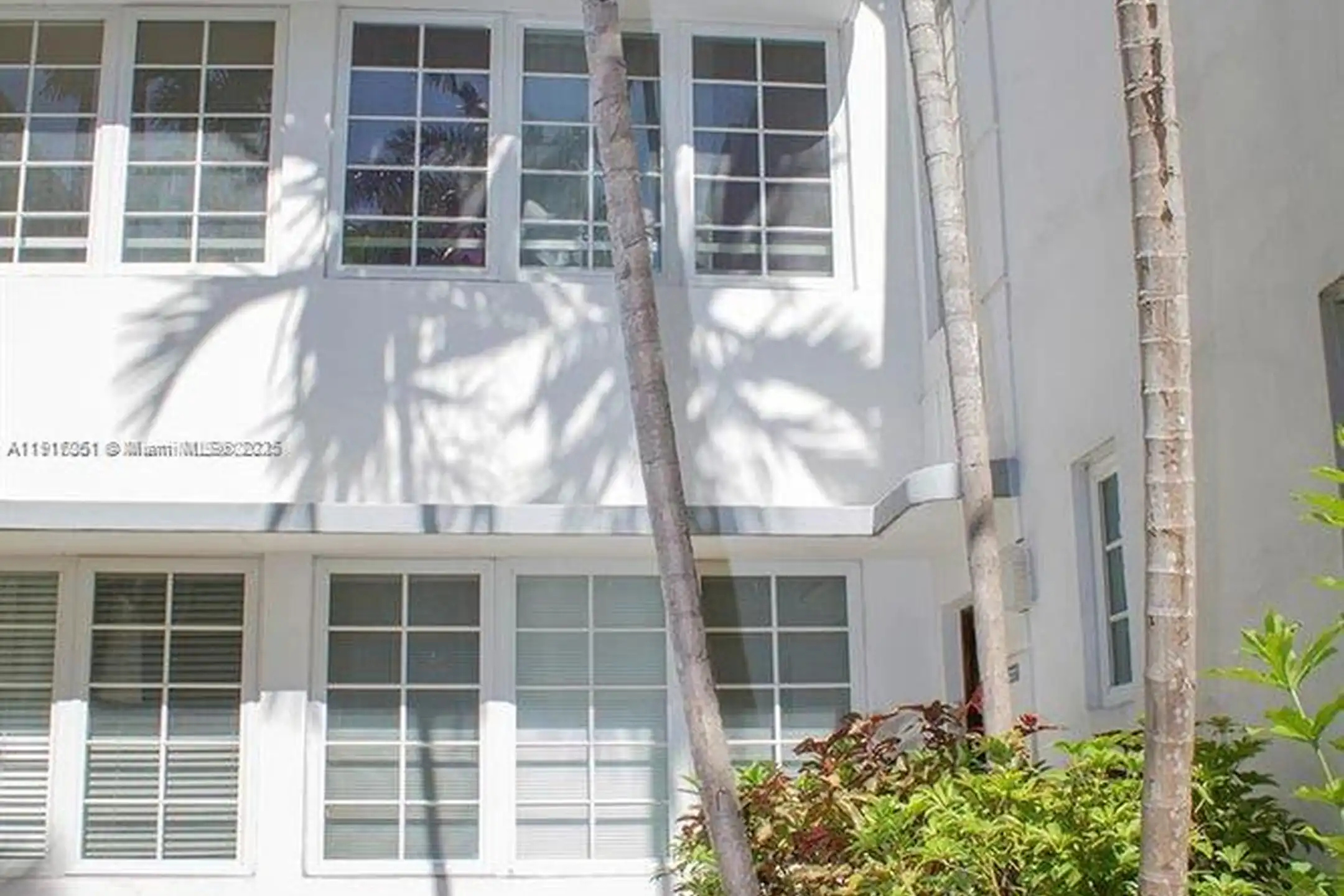1000 Meridian Ave unit 4 - Miami Beach, FL 33139 | ApartmentGuide.com