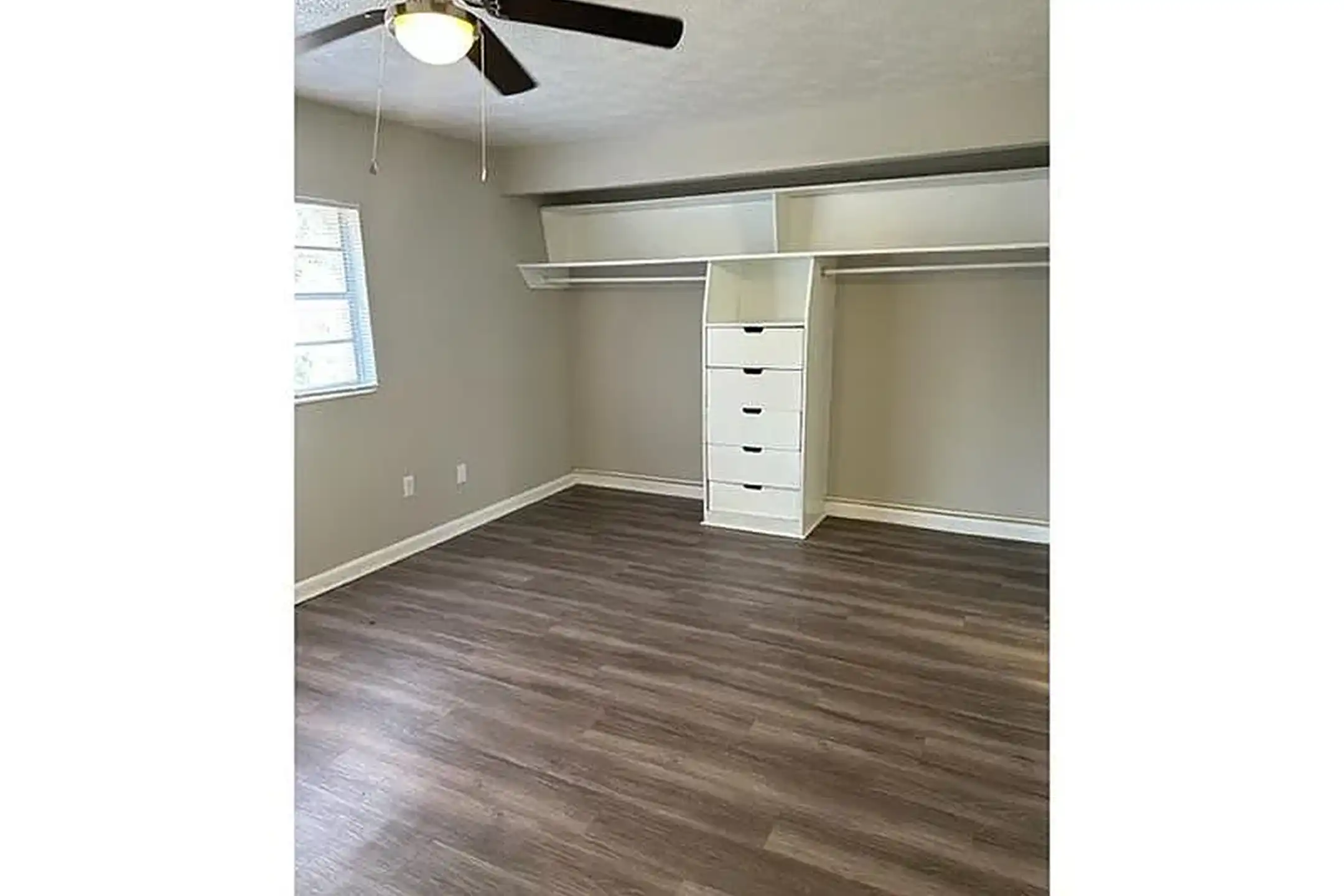 Caroline Village - Jacksonville, FL 32277 | ApartmentGuide.com