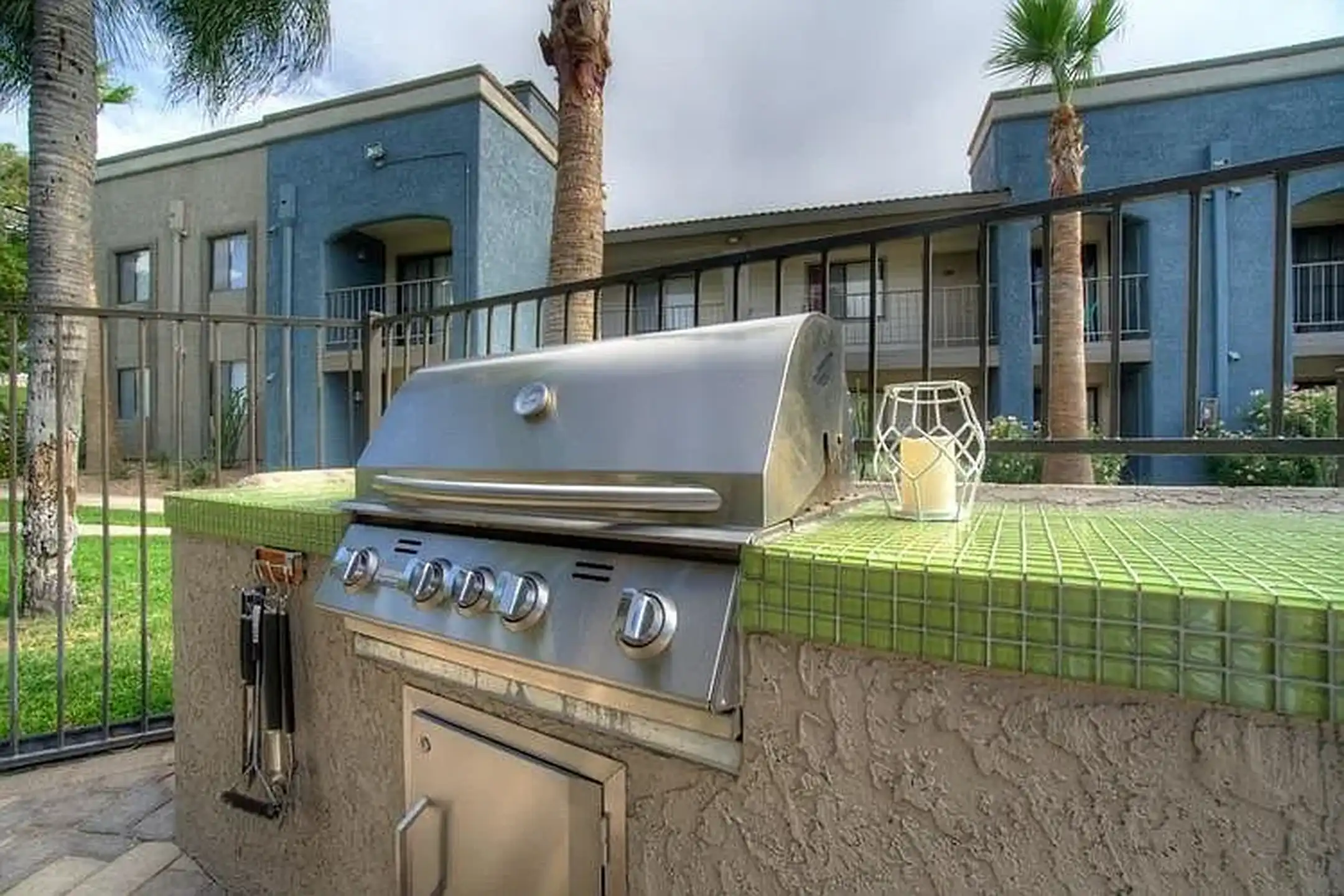 Domain 3201 - Tucson, AZ 85741 | ApartmentGuide.com