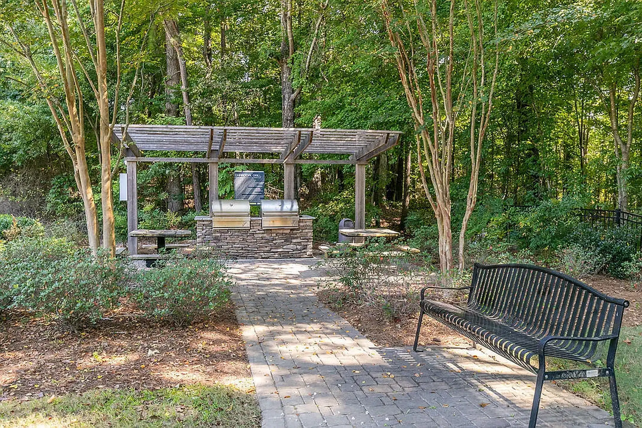 Somerset at the Crossing - Tucker, GA 30084 | ApartmentGuide.com