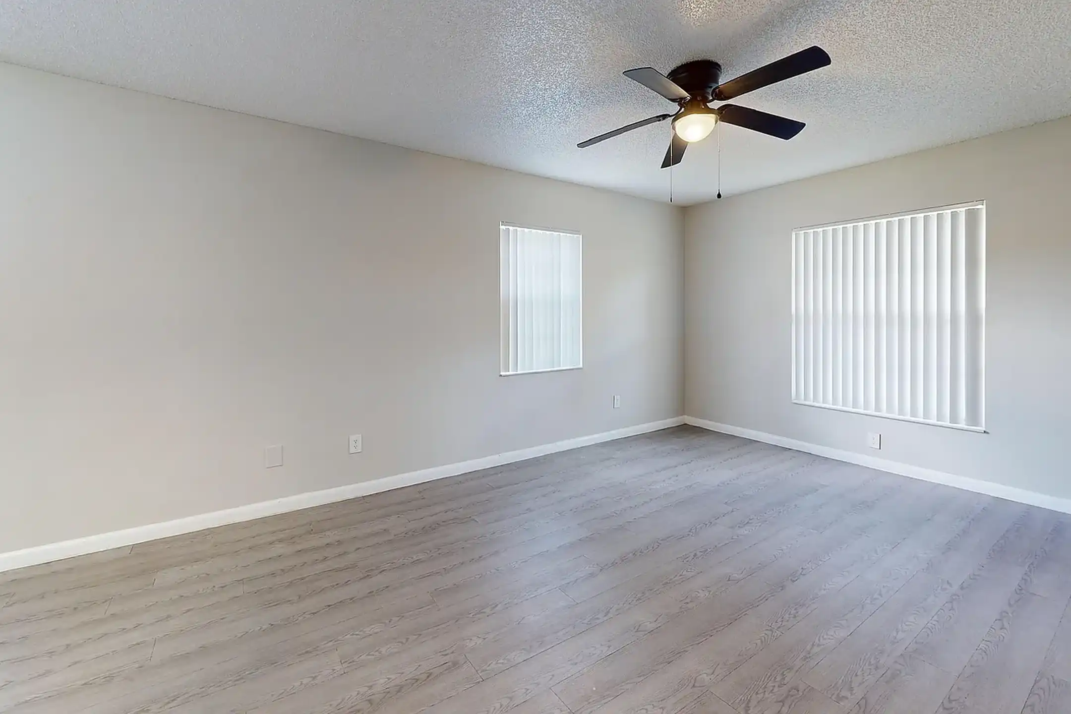 Waterside Village - Saint Petersburg, FL 33714 | ApartmentGuide.com