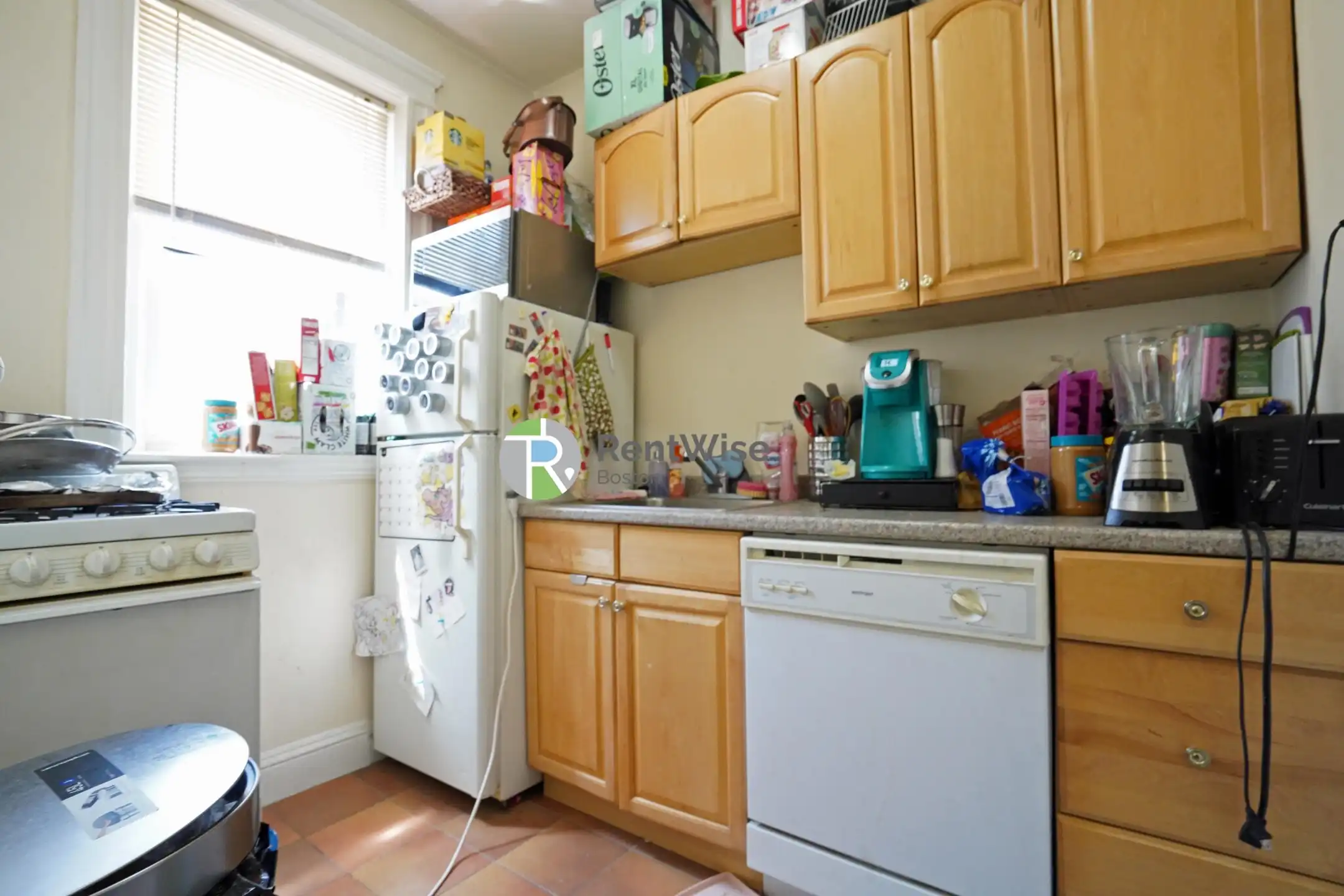 1844 Commonwealth Ave unit 15 - Boston, MA 02135 | ApartmentGuide.com