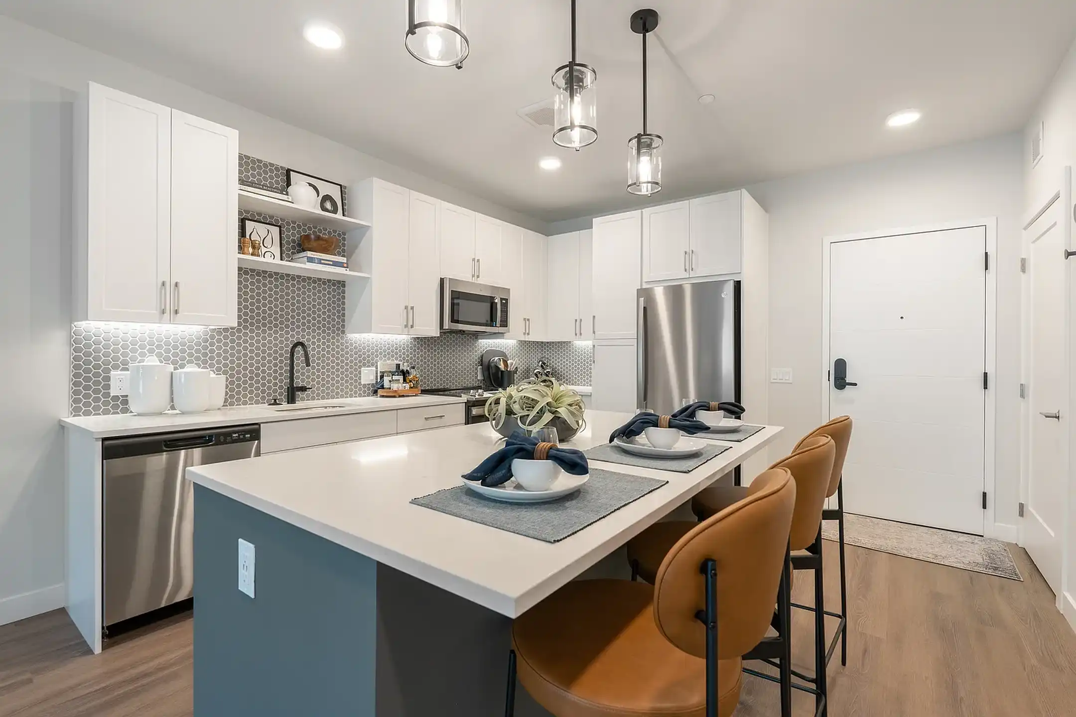 Hathon - Medway, MA 02053 | ApartmentGuide.com