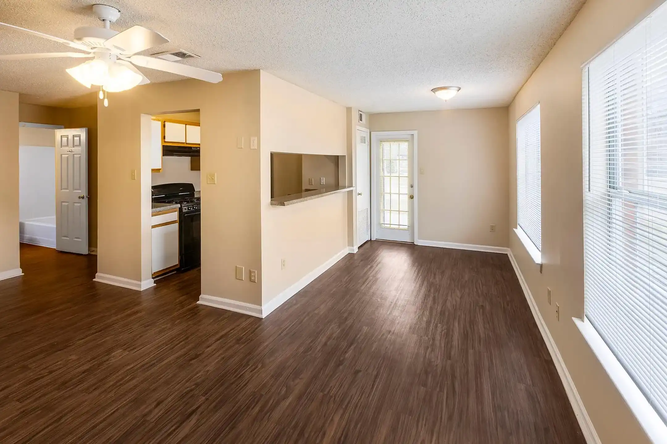 Bluebonnet Ridge - Baton Rouge, LA 70810 | ApartmentGuide.com