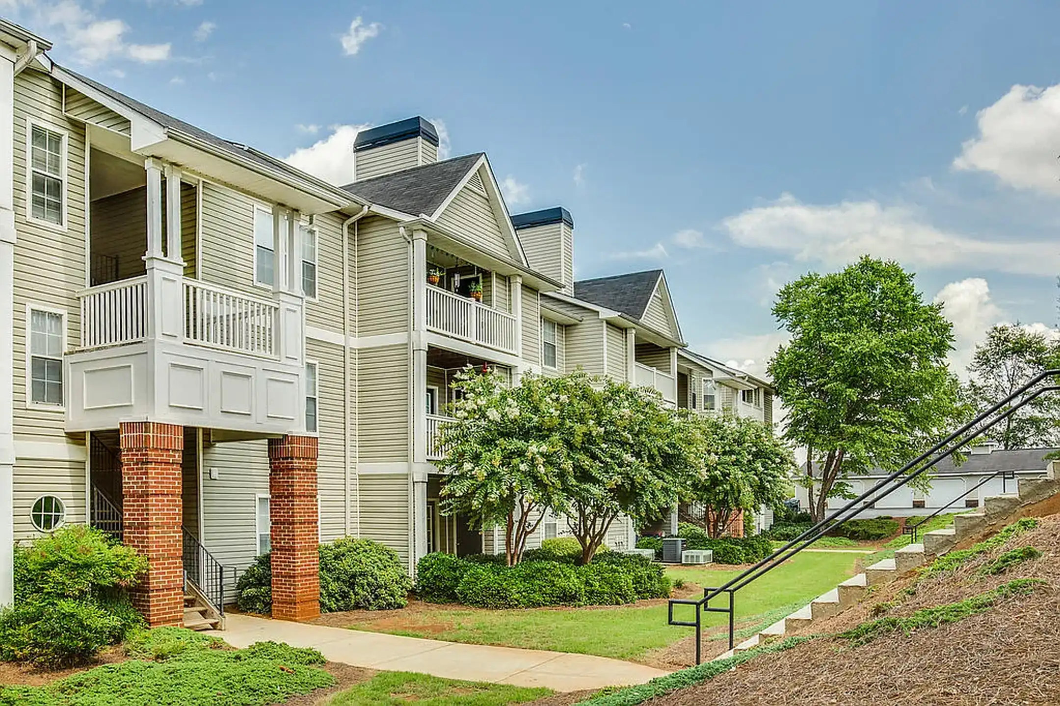 West Chase - Greer, SC 29650 | ApartmentGuide.com
