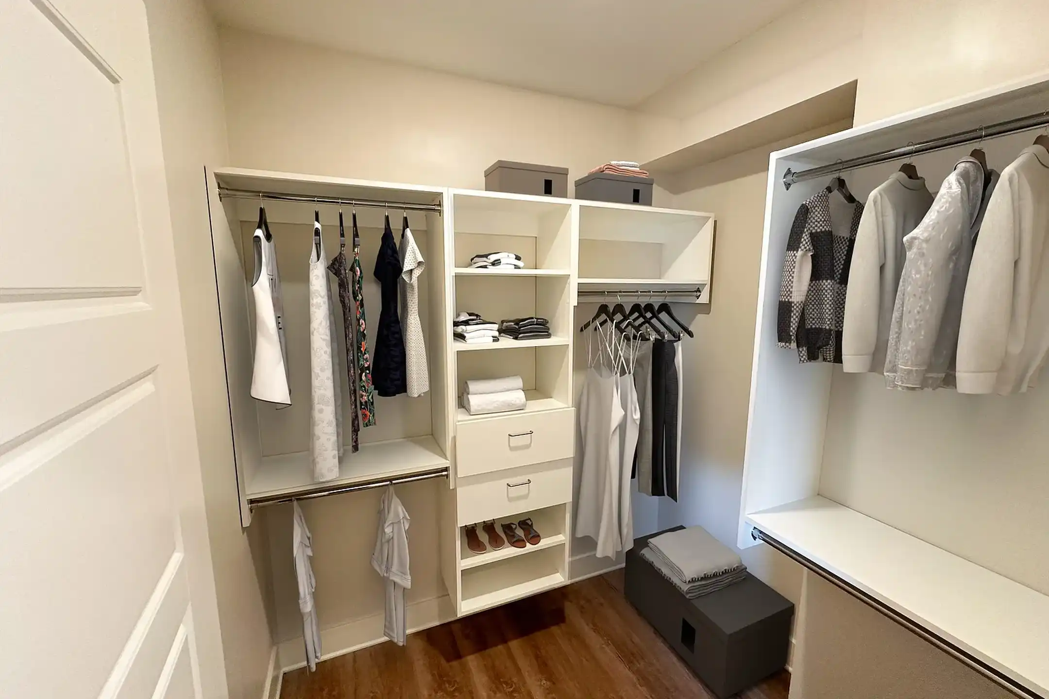 The Rise Apartments - Memphis, TN 38103 | ApartmentGuide.com