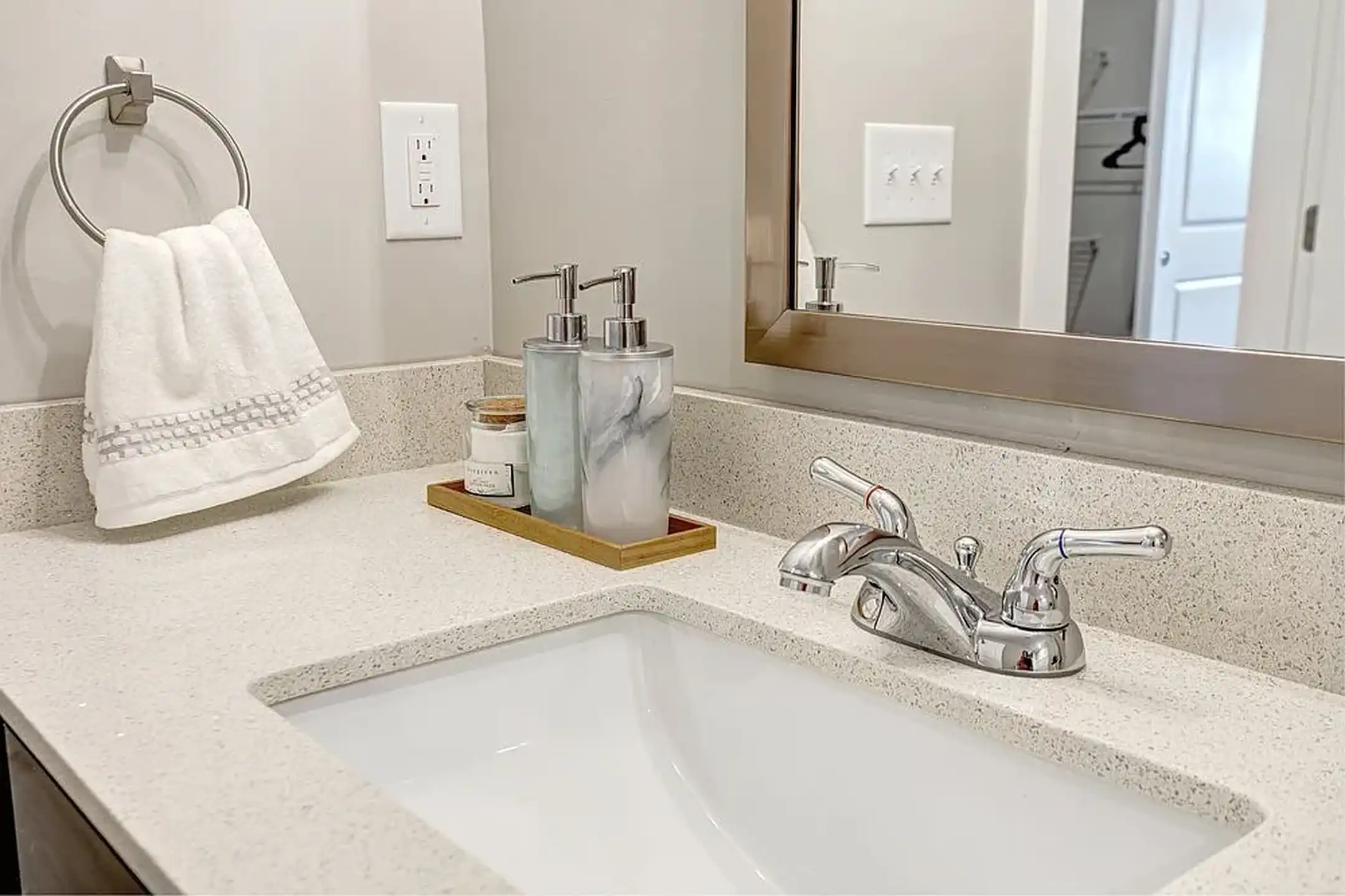 The Lofts at Dallas Mill - Huntsville, AL 35801 | ApartmentGuide.com