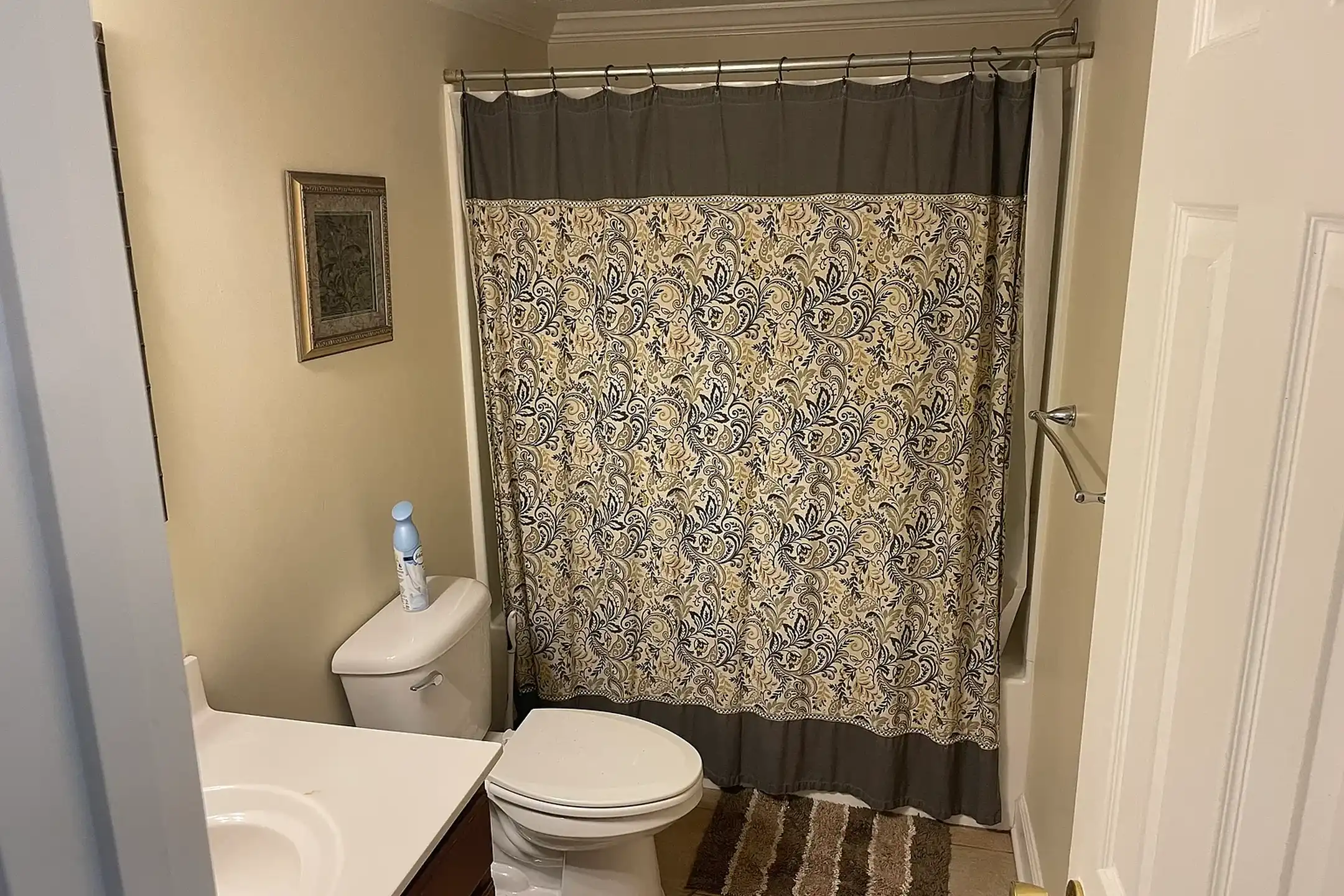 East Ridge Apartments - Spartanburg, SC 29307 | ApartmentGuide.com