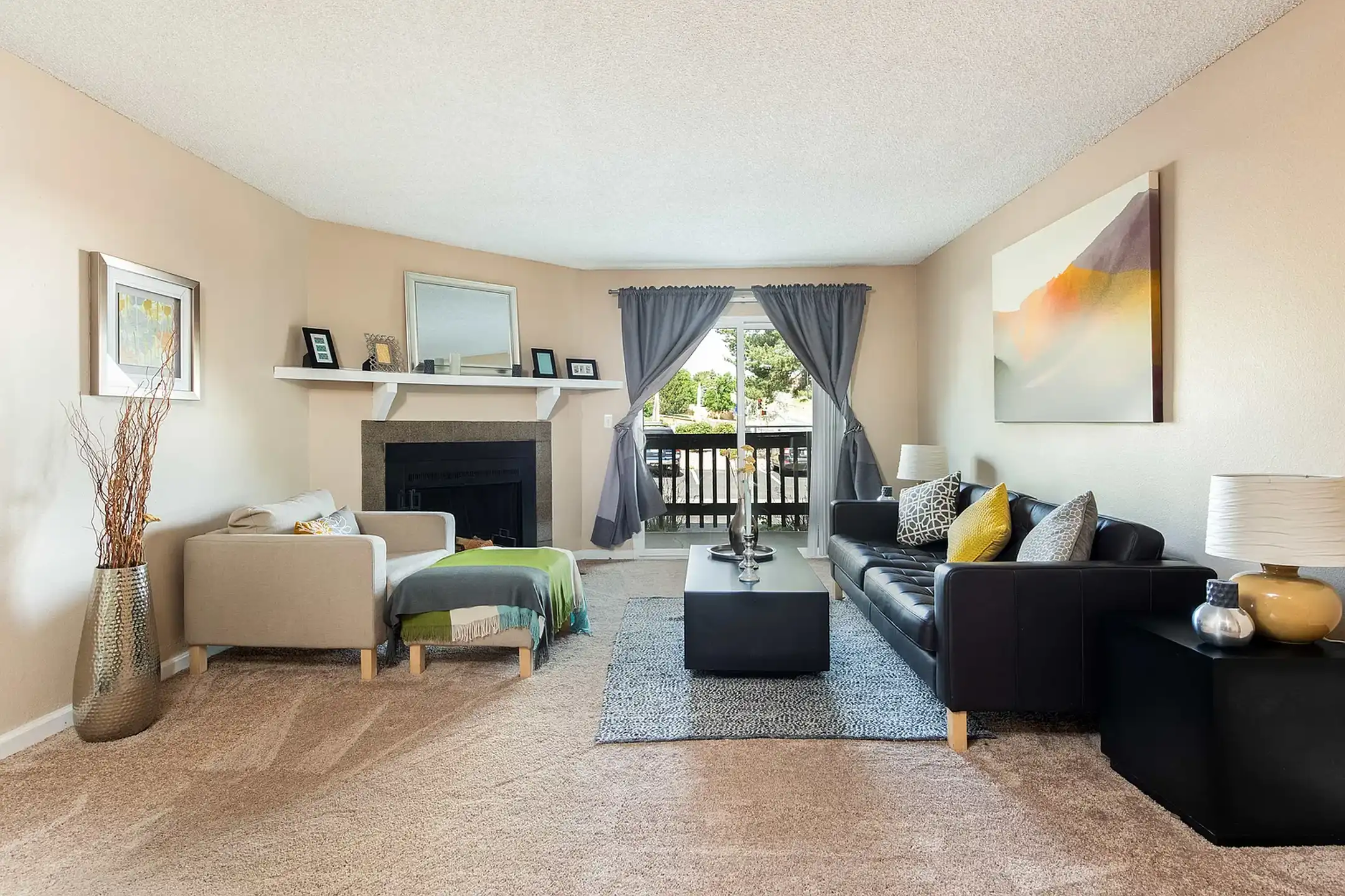 Oak Ridge Apartments - Aurora, CO 80017 | ApartmentGuide.com