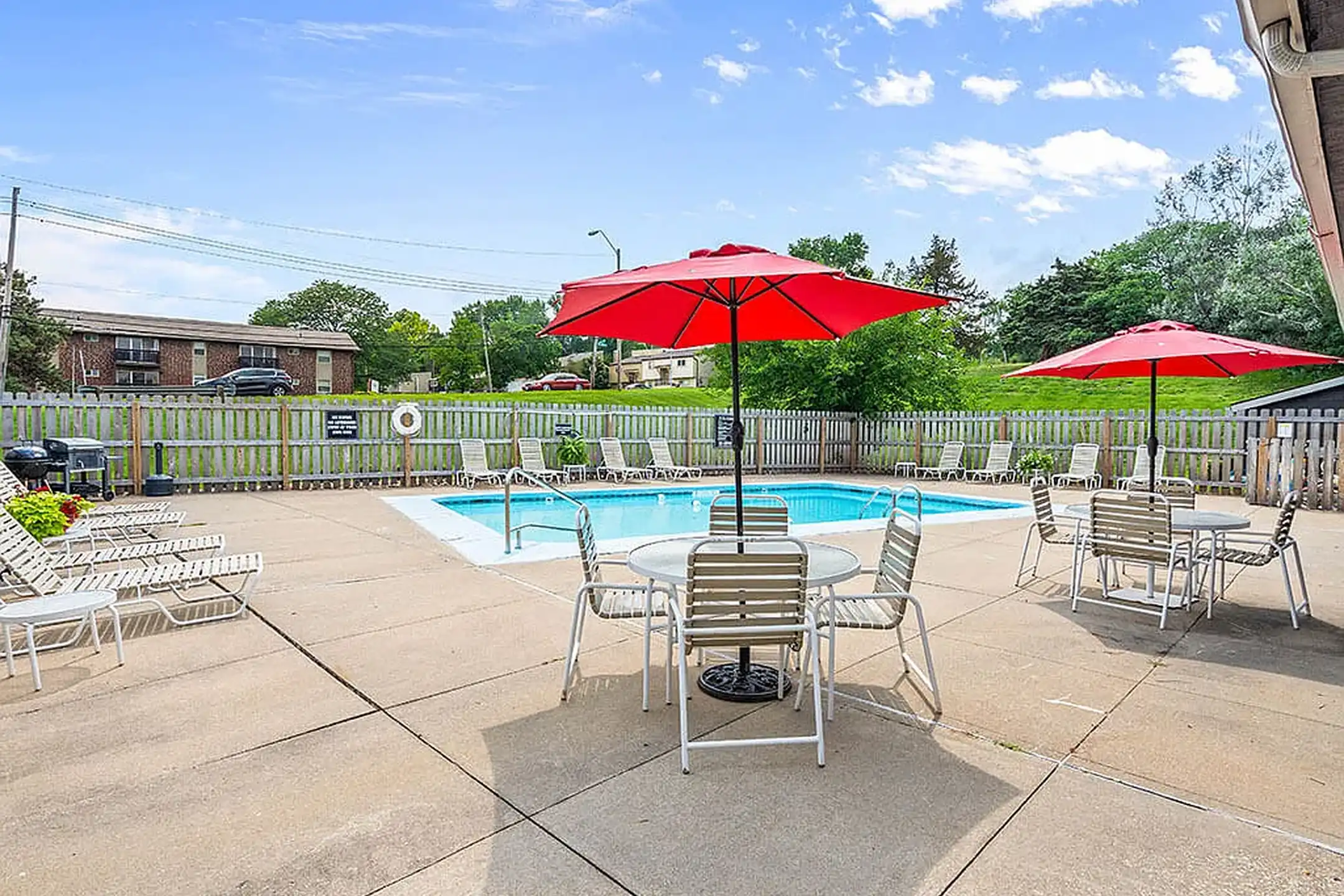 Prairie Walk - Kansas City, MO 64137 | ApartmentGuide.com