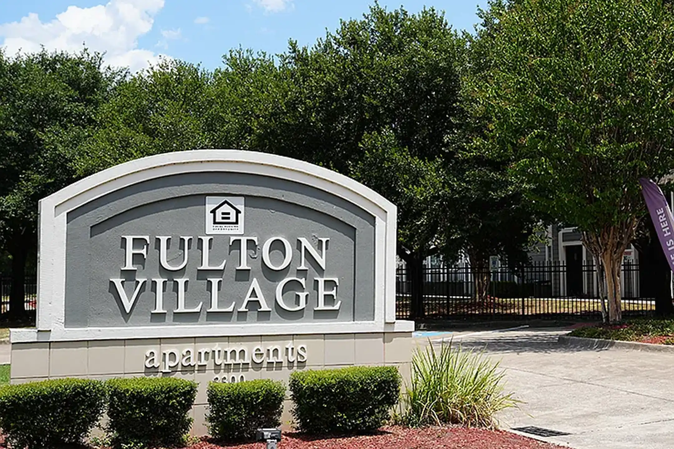 Fulton Village - Houston, TX 77009 | ApartmentGuide.com