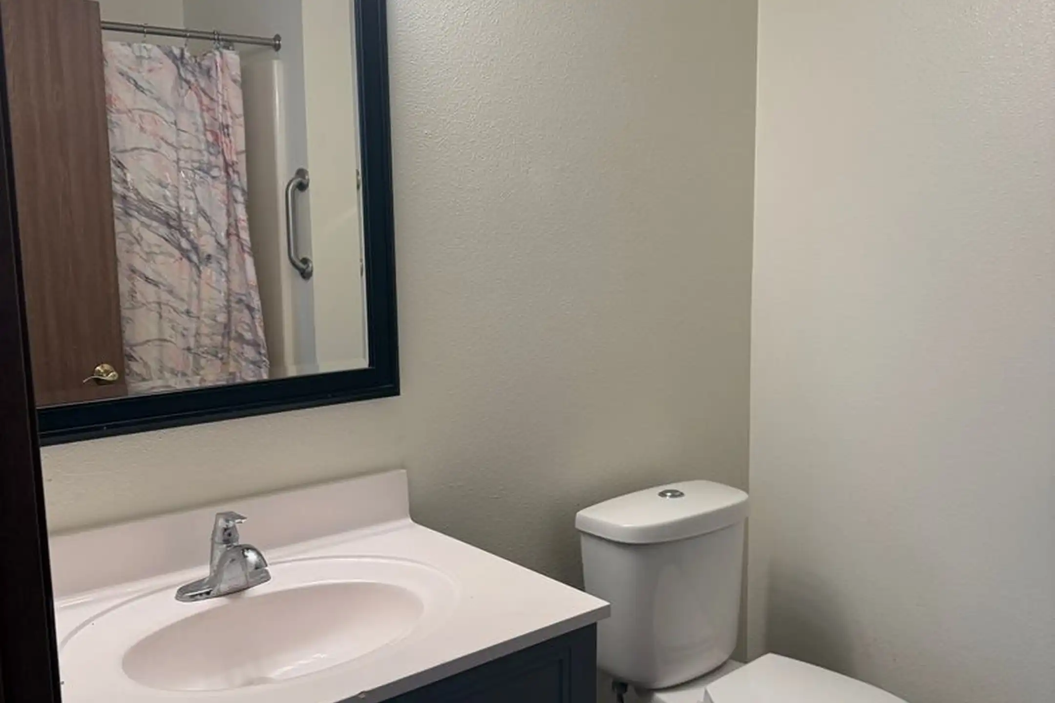 2905 Red Fox Run unit 2965.106 - Portage, WI 53901 | ApartmentGuide.com