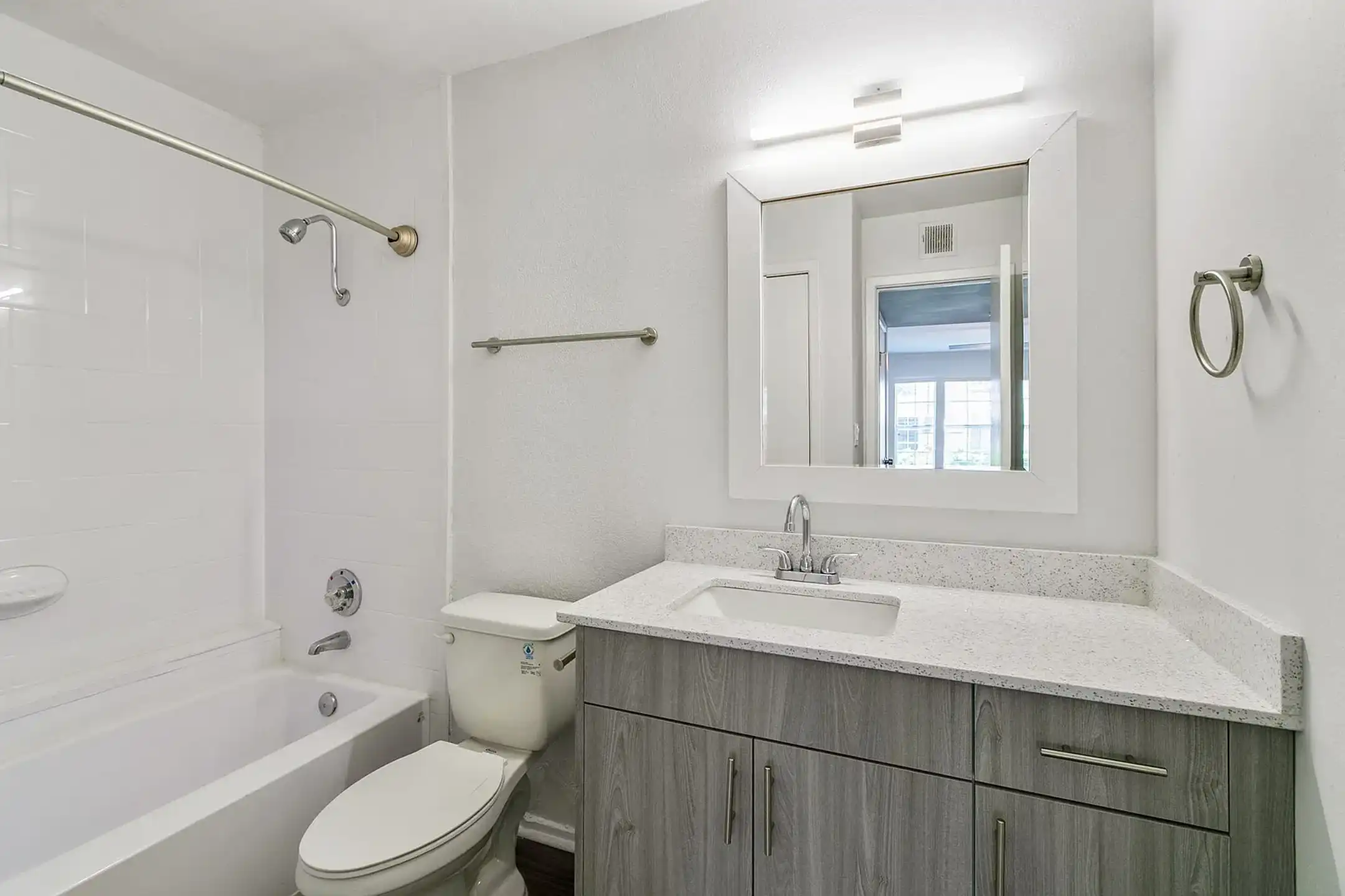 Briarhill Apartment Homes - Atlanta, GA 30324 | ApartmentGuide.com