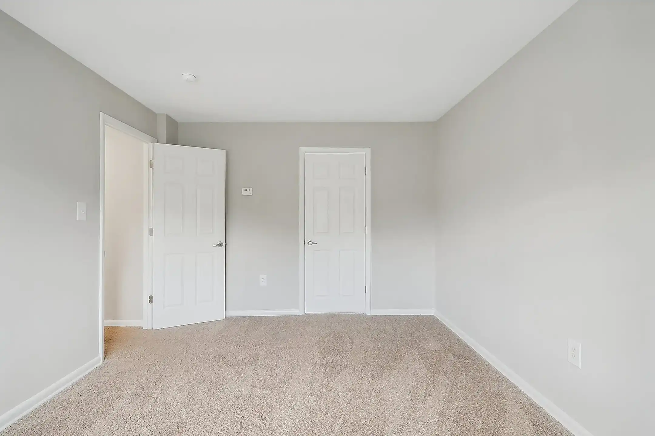 Andrews Ridge Apartments - Suitland, MD 20746 | ApartmentGuide.com