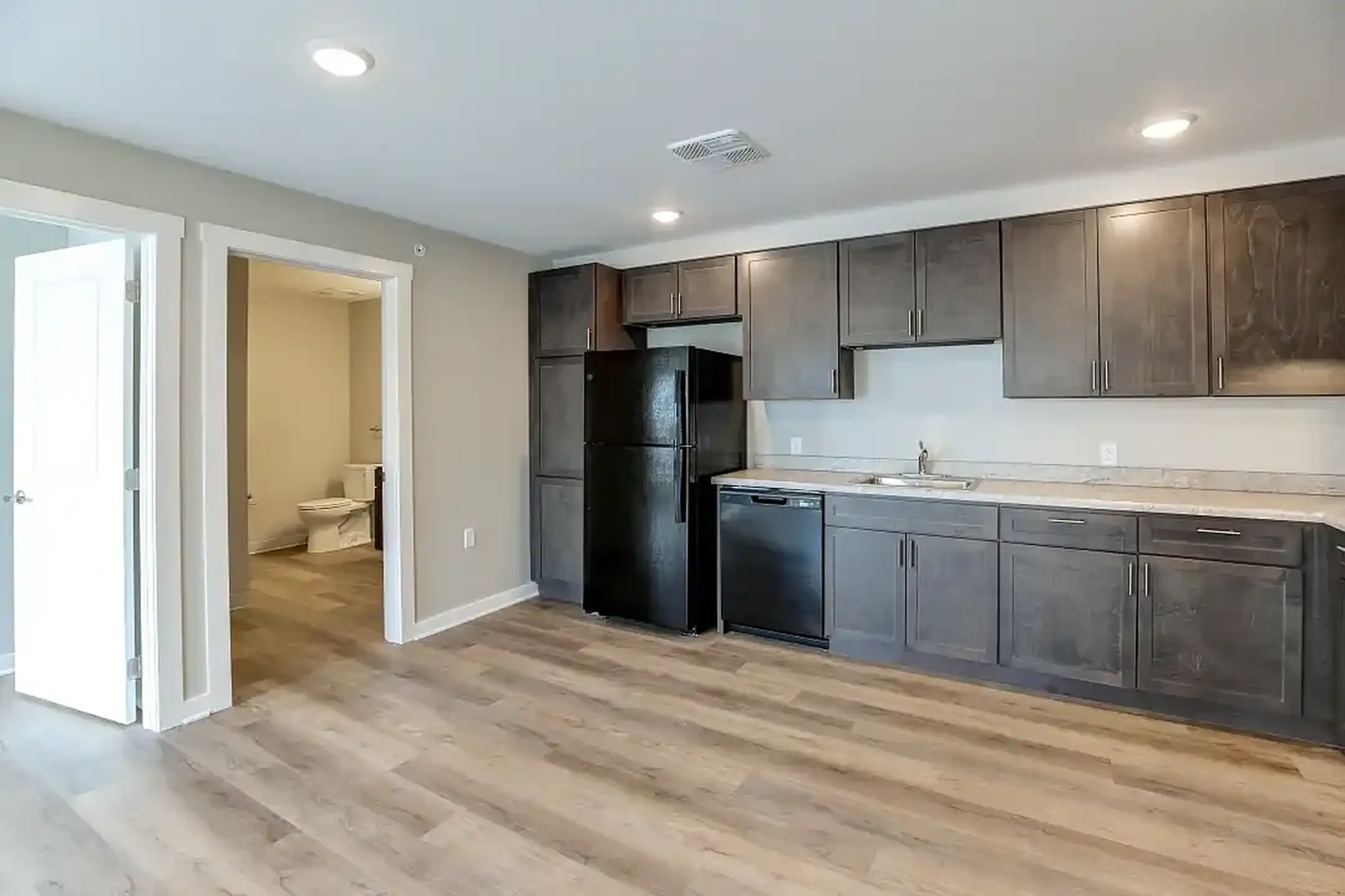 Thatcher Flats - Cincinnati, OH 45206 | ApartmentGuide.com