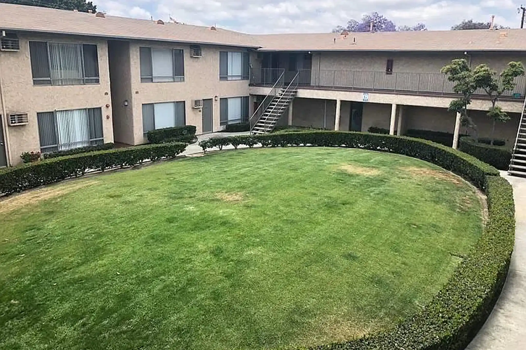 Rosemead Place - Pico Rivera, CA 90660 | ApartmentGuide.com