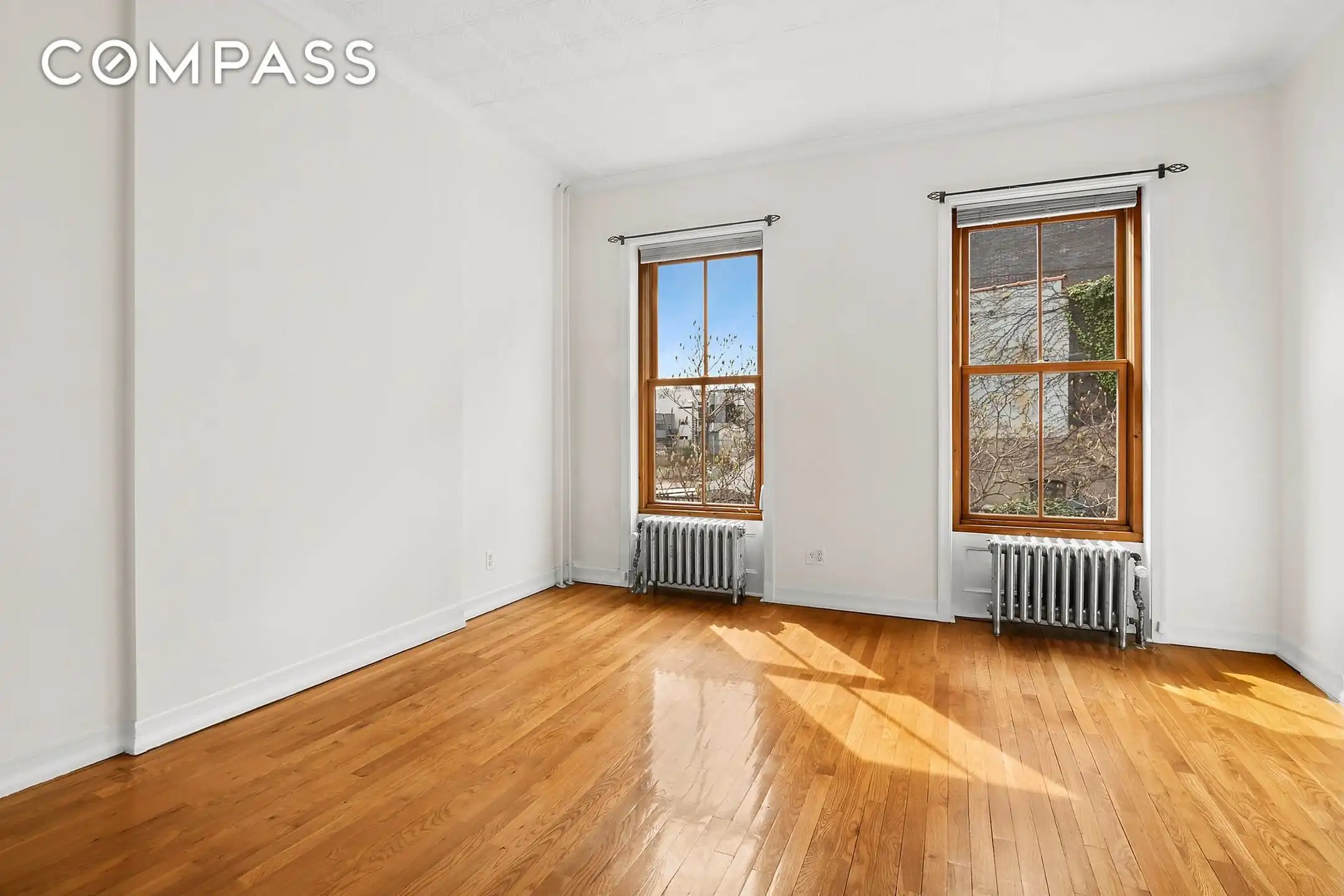 584 Washington Ave #3 - Brooklyn, NY 11238 | ApartmentGuide.com