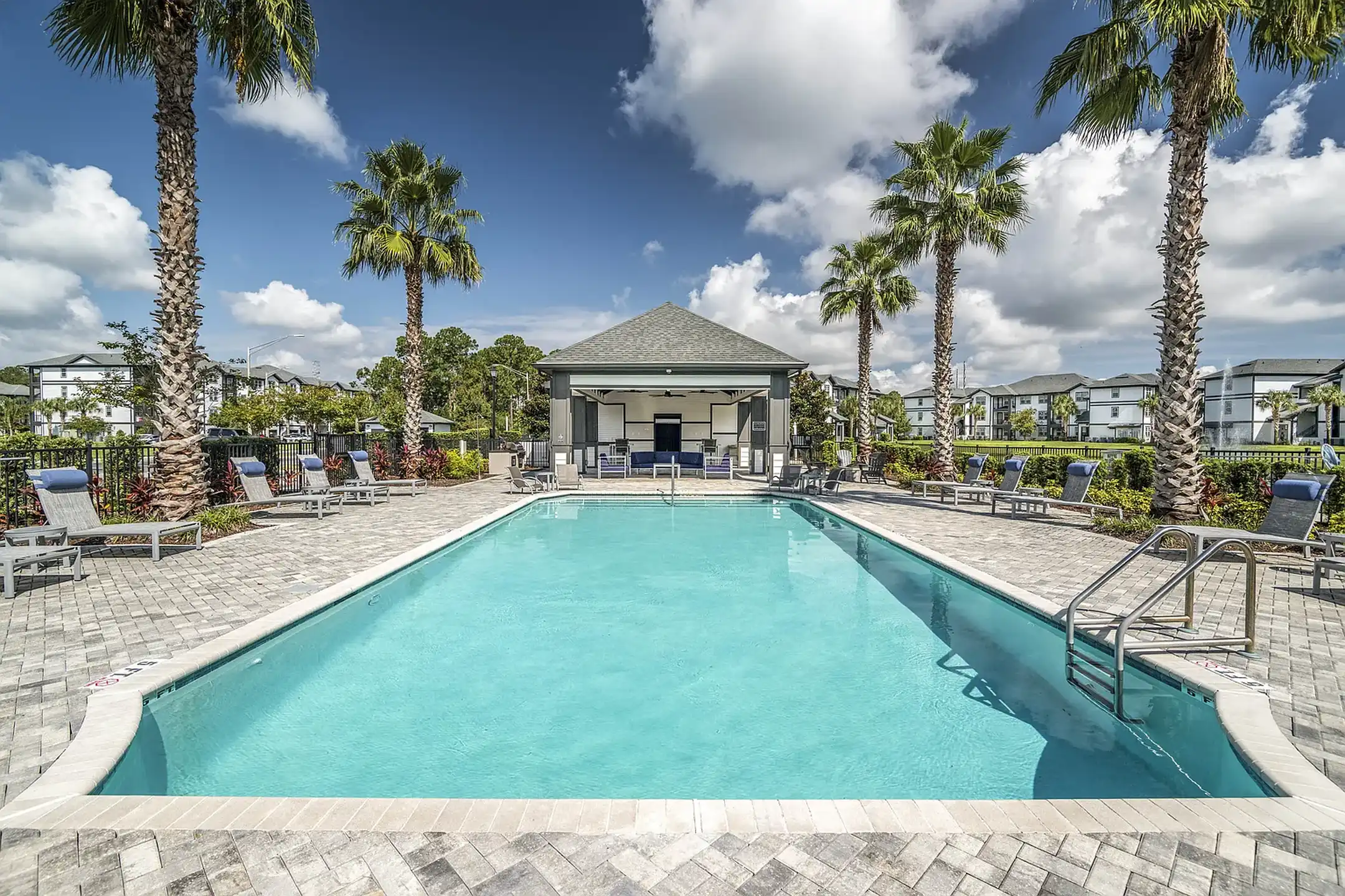 The Point at Tamaya - Jacksonville, FL 32246 | ApartmentGuide.com