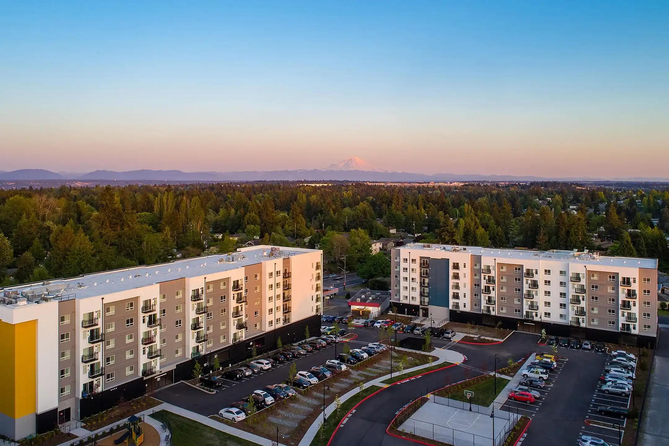 Latitude 112 - Seattle, WA 98146 | ApartmentGuide.com