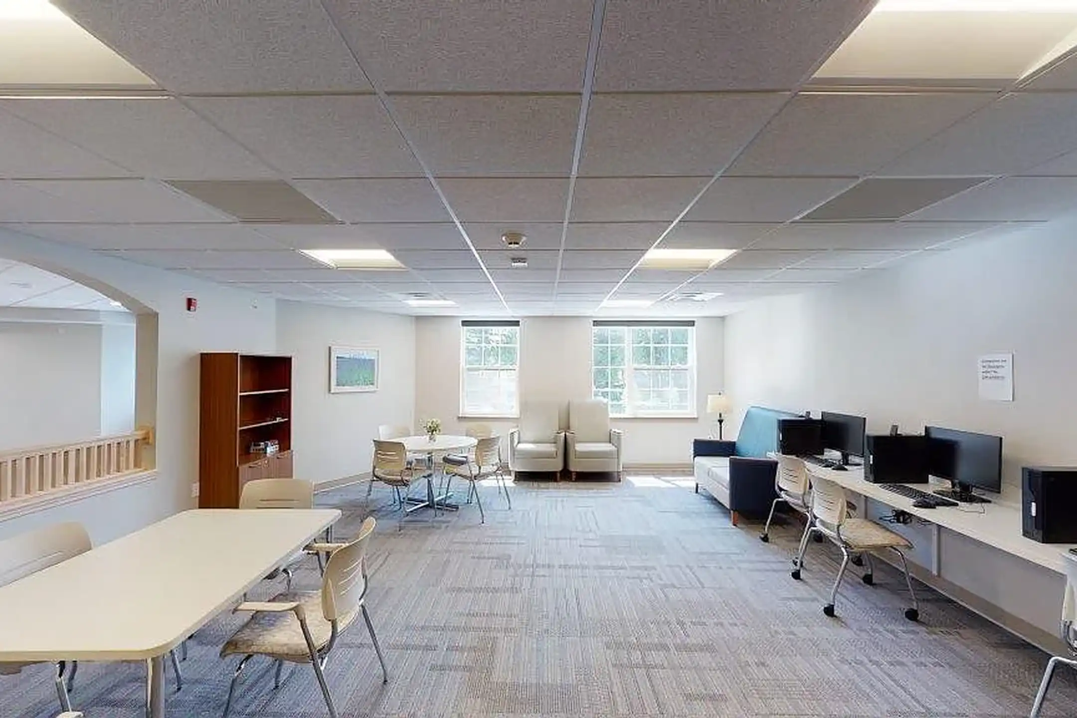 Meadow Reserve at Irondequoit - Rochester, NY 14609 | ApartmentGuide.com