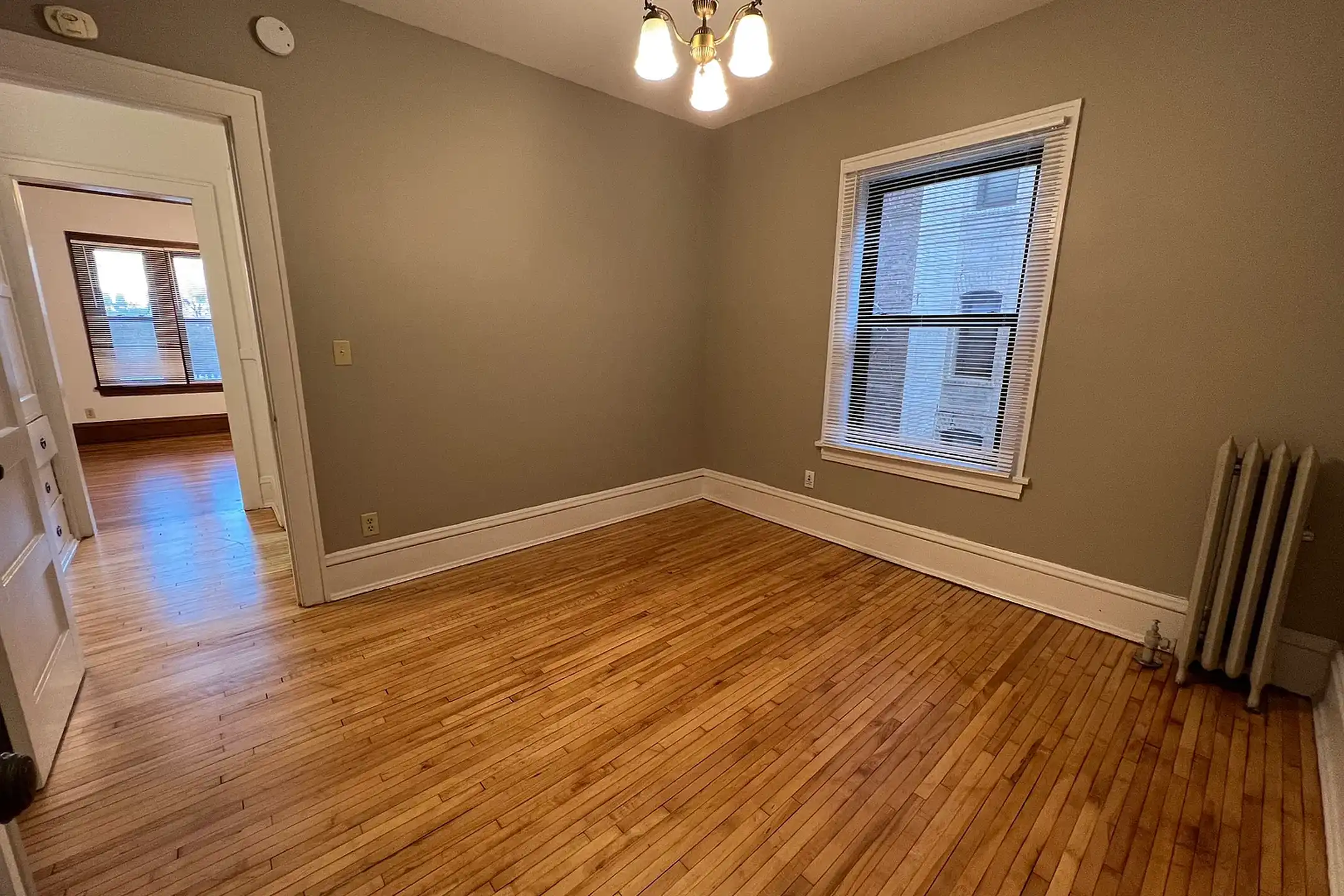 Stevens Square Apartments - Minneapolis, MN 55403 | ApartmentGuide.com