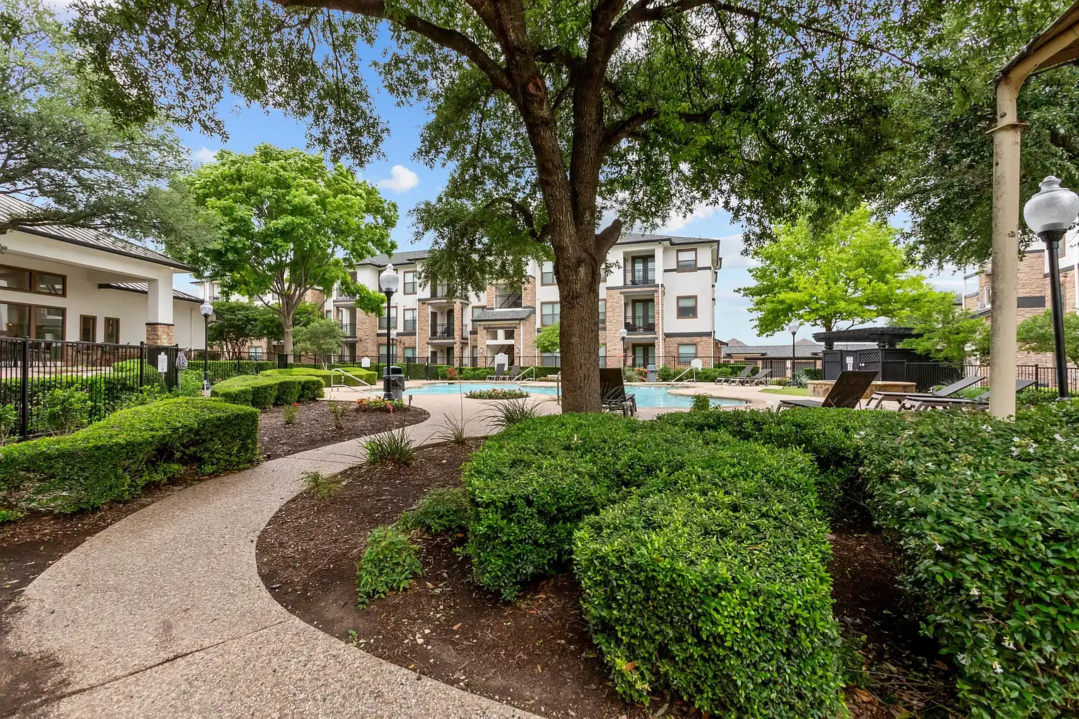 PECAN POINTE - Temple, TX 76502 | ApartmentGuide.com