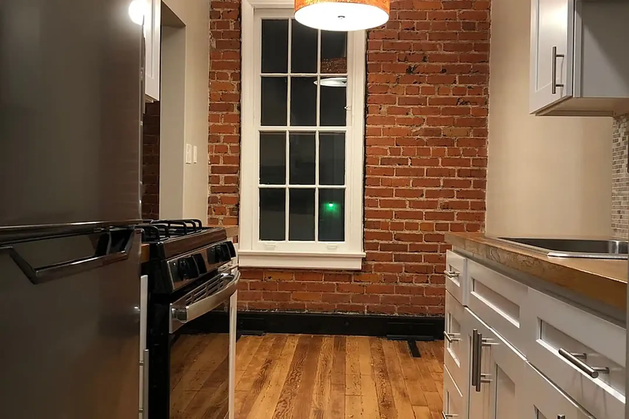 Rosetta - Los Angeles, CA 90020 | ApartmentGuide.com