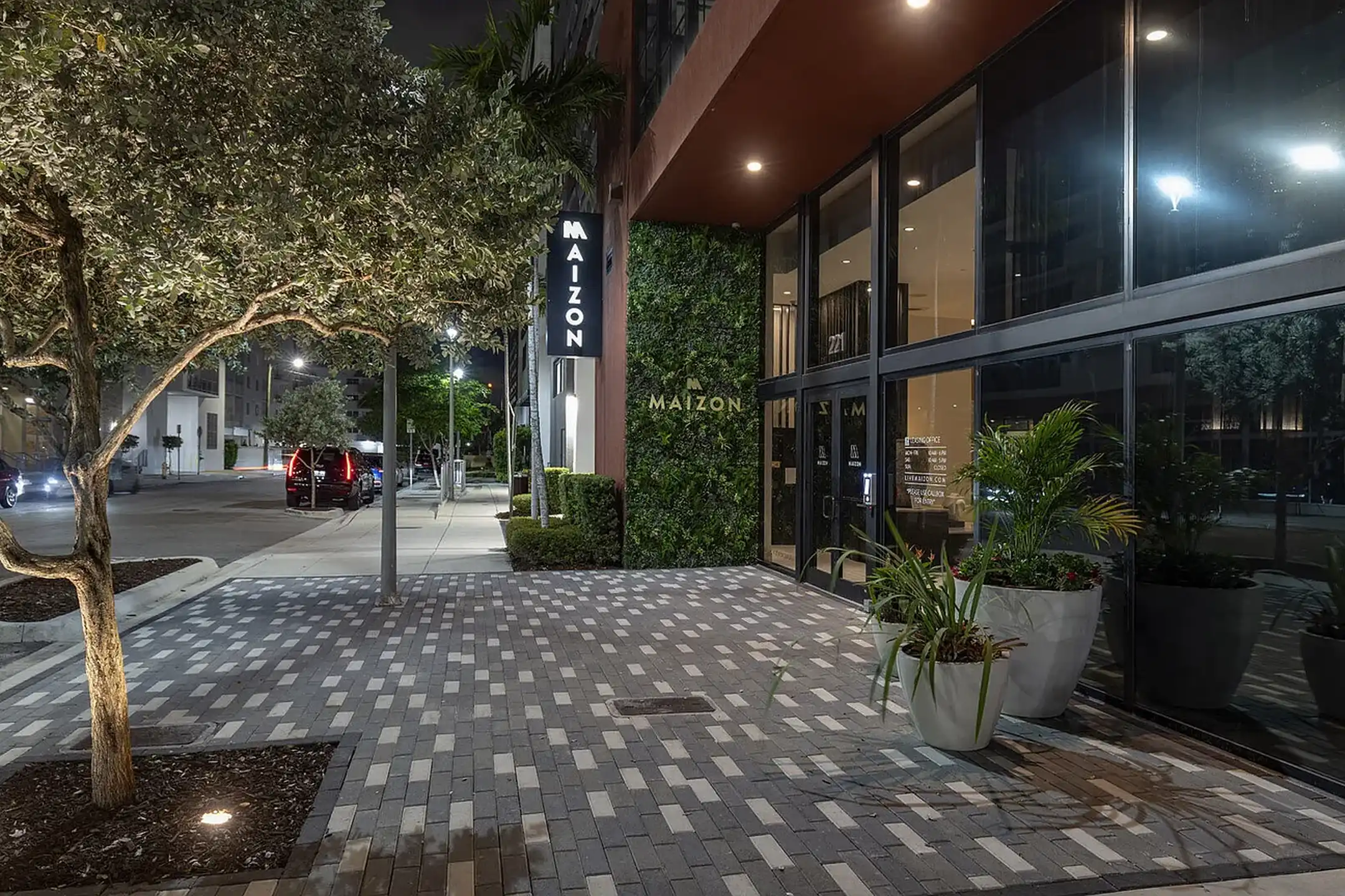 Maizon Brickell - Miami, FL 33130 | ApartmentGuide.com