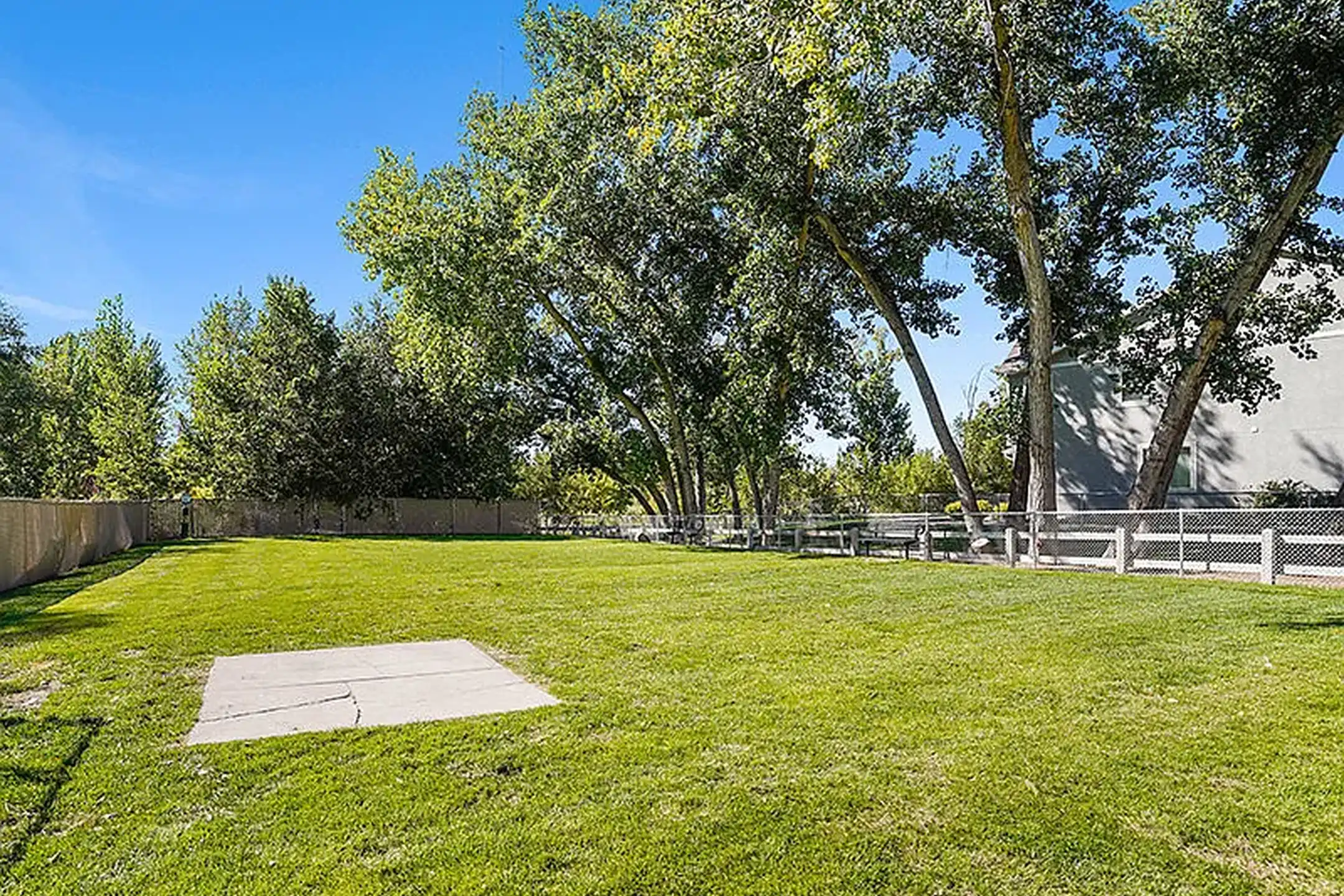 Hunters Woods - Salt Lake City, UT 84123 | ApartmentGuide.com