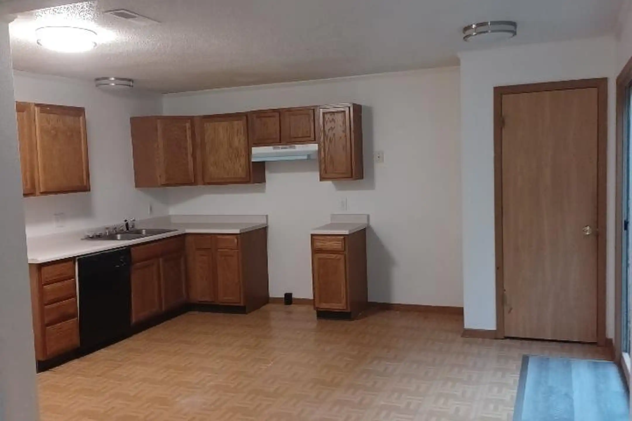 1850 Lake St unit # 103 - Kewanee, IL 61443 | ApartmentGuide.com