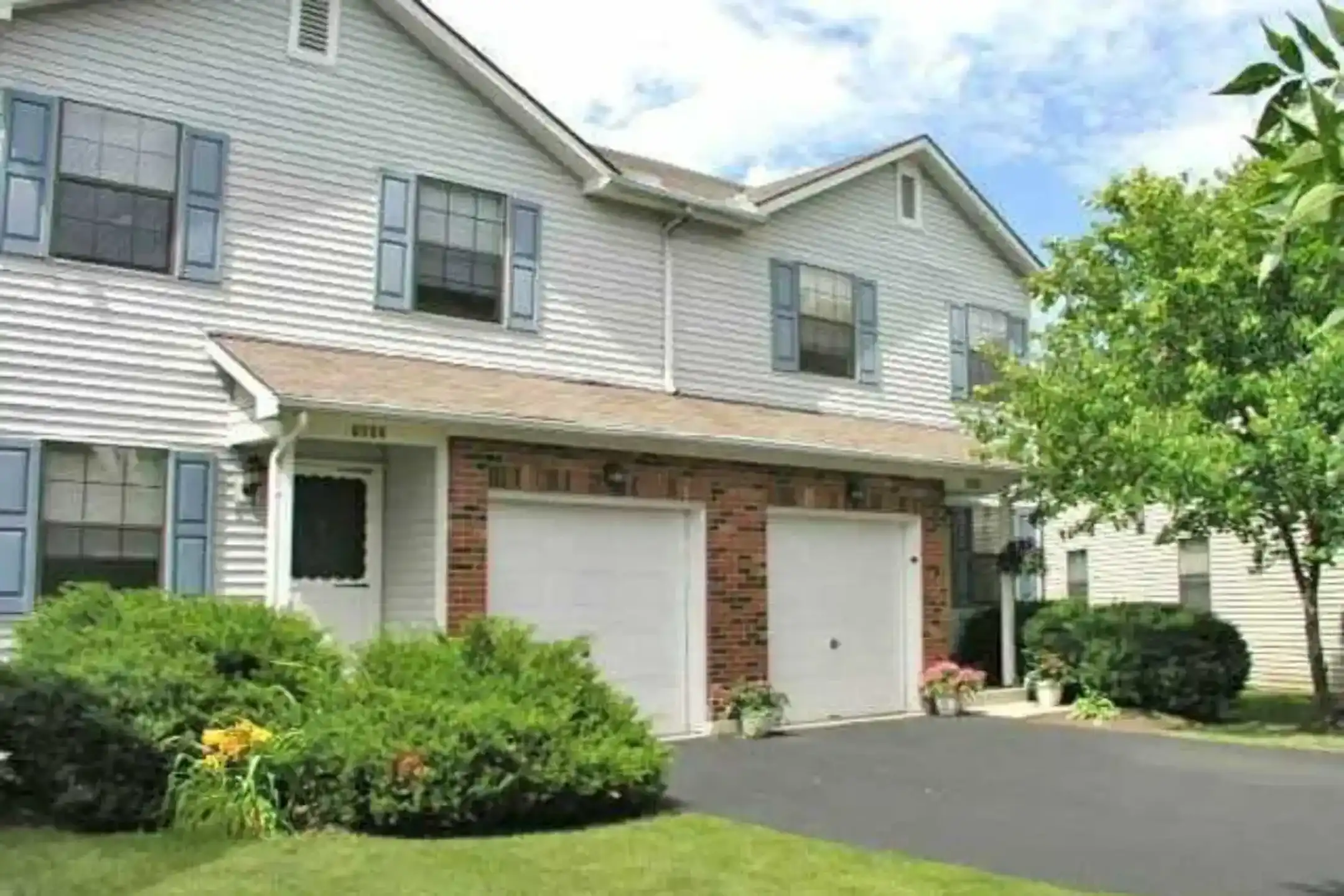 Deer Run At Beckett Ridge - West Chester, OH 45069 | ApartmentGuide.com