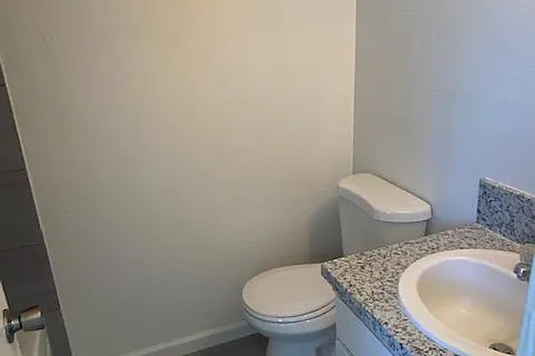 Springview Apartments - Bakersfield, CA 93309 | ApartmentGuide.com