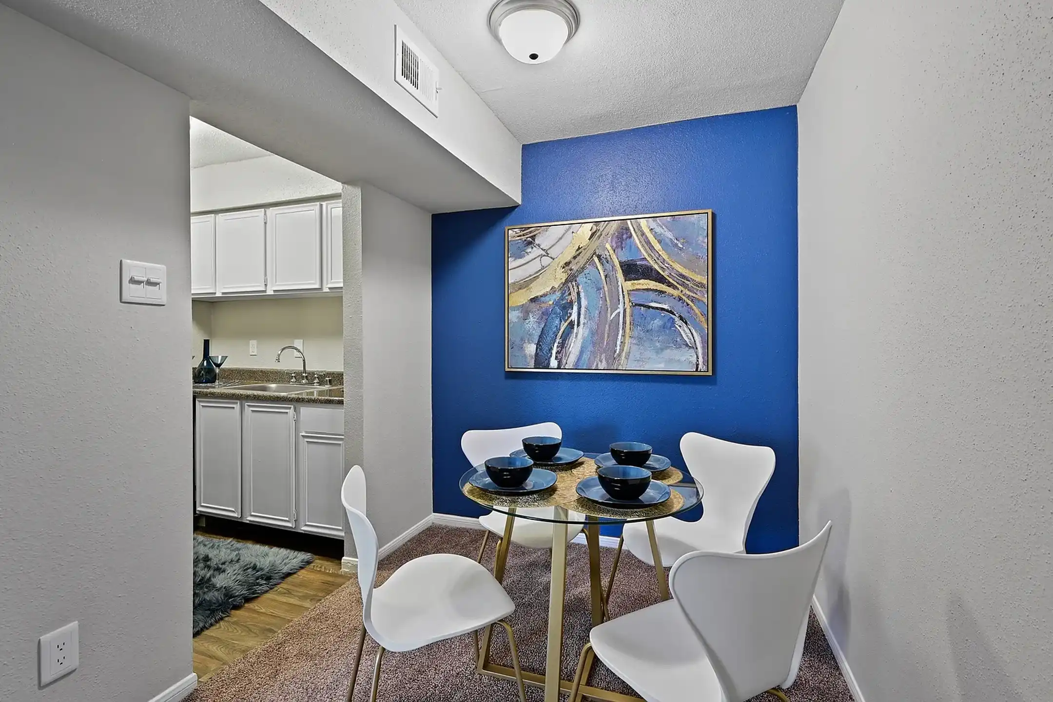 Park at Woodlake - Houston, TX 77063 | ApartmentGuide.com