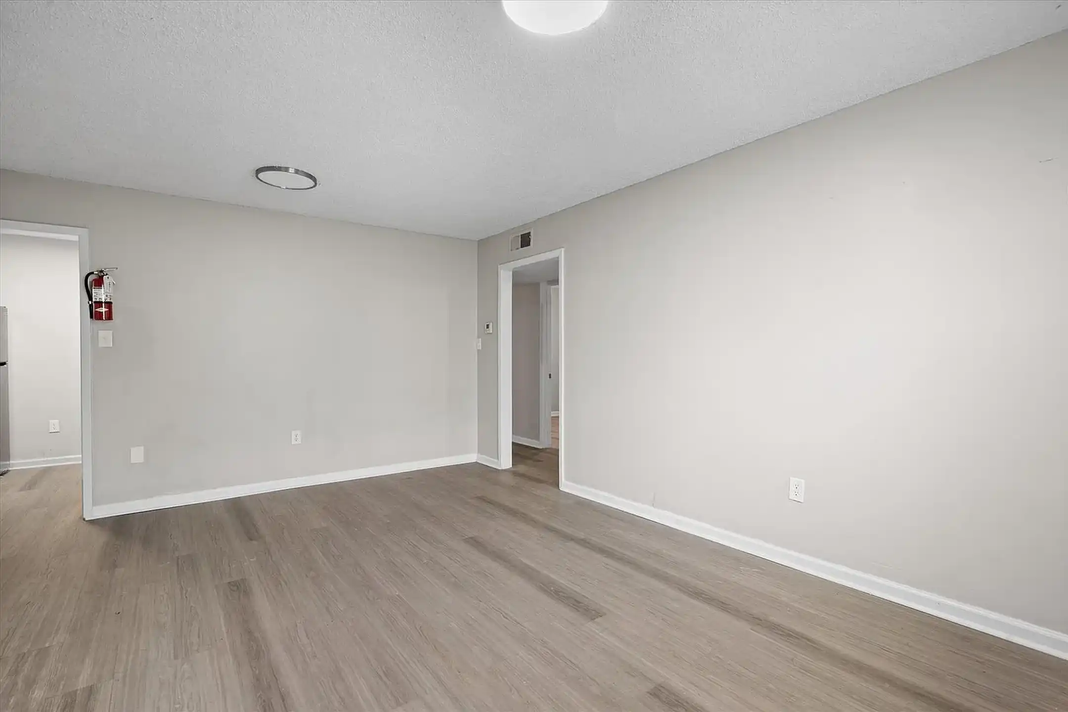 Main Street Villas - Lumberton, MS 39455 | ApartmentGuide.com