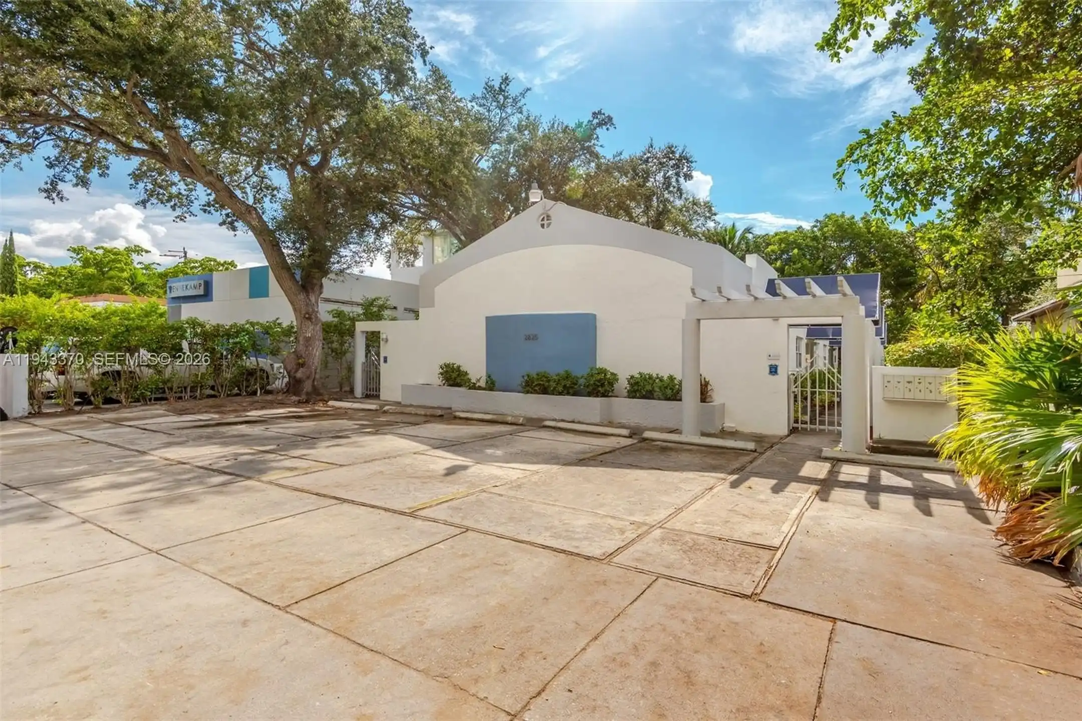 2825 SW 3rd Ave #1 - Miami, FL 33129 | ApartmentGuide.com