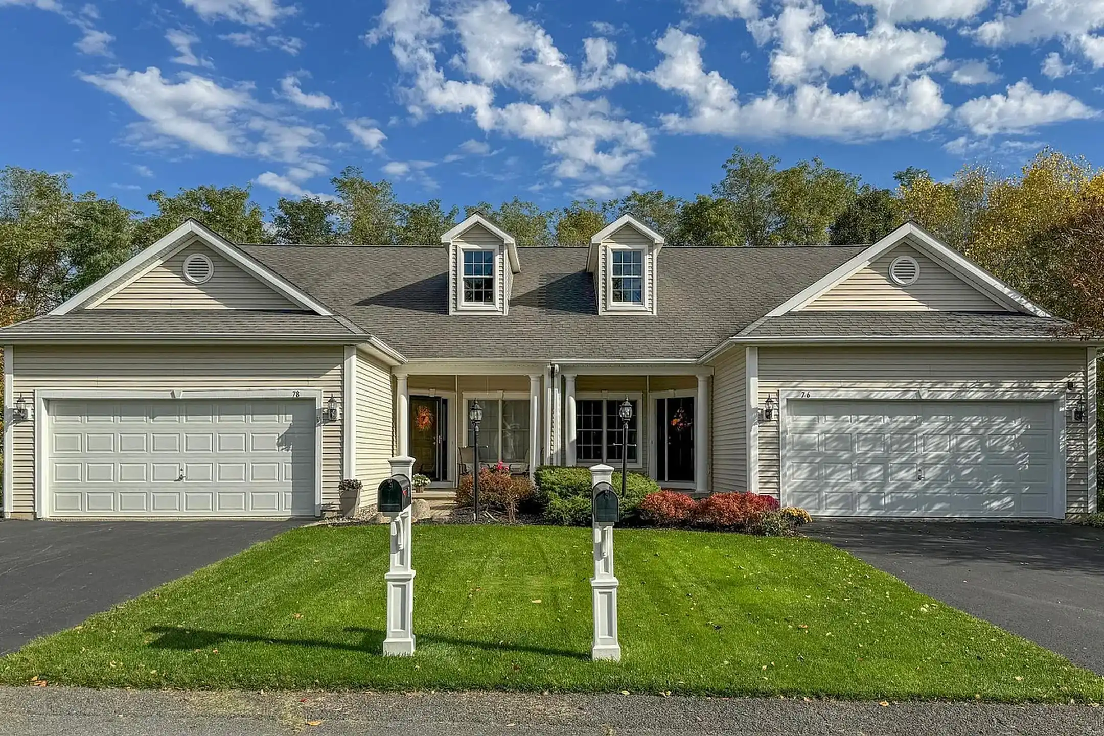 Forrest Pointe - East Greenbush, NY 12061 | ApartmentGuide.com