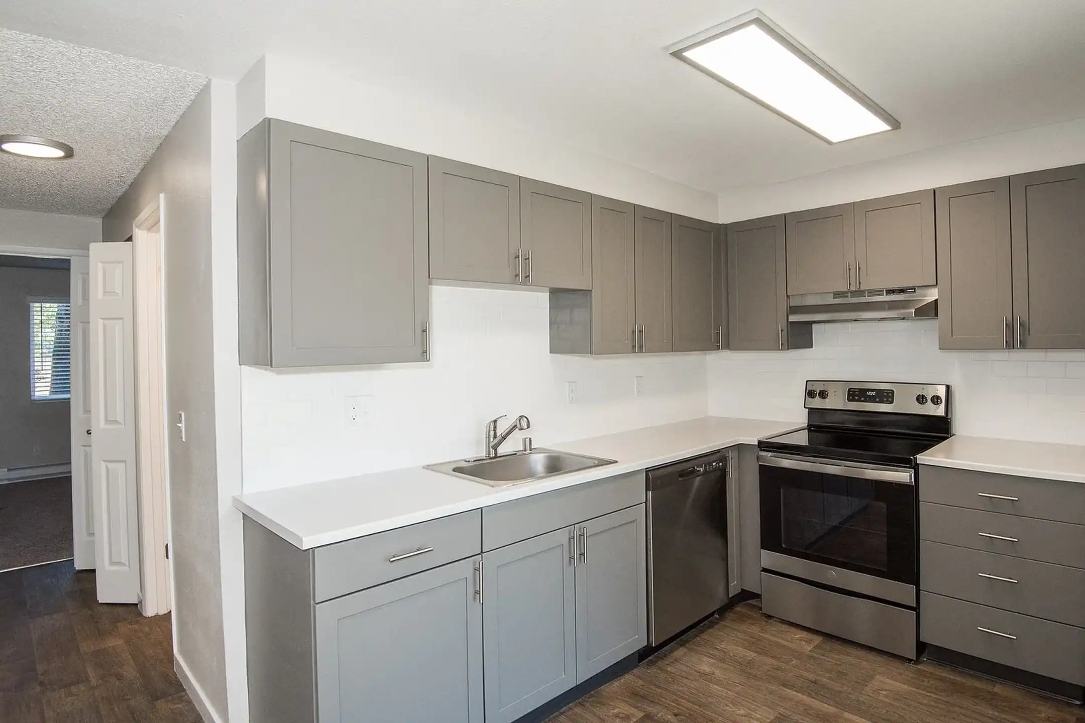 Fox Pointe - Vancouver, WA 98661 | ApartmentGuide.com