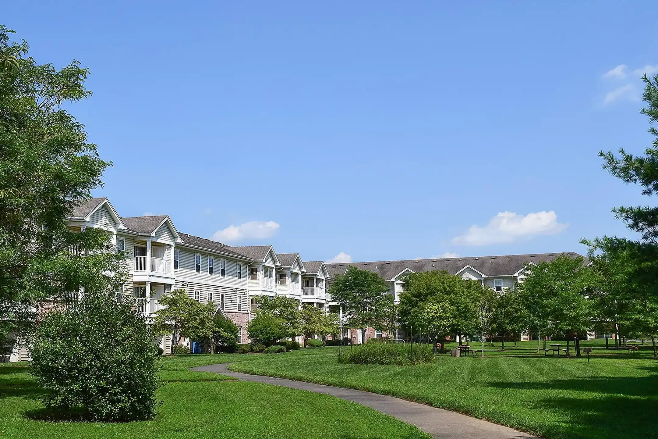 Birchwood at Hopewell - Pennington, NJ 08534 | ApartmentGuide.com