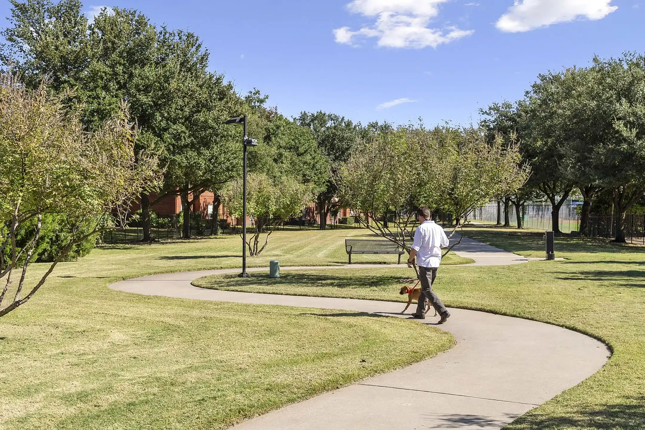 Camden Addison - Addison, TX 75001 | ApartmentGuide.com