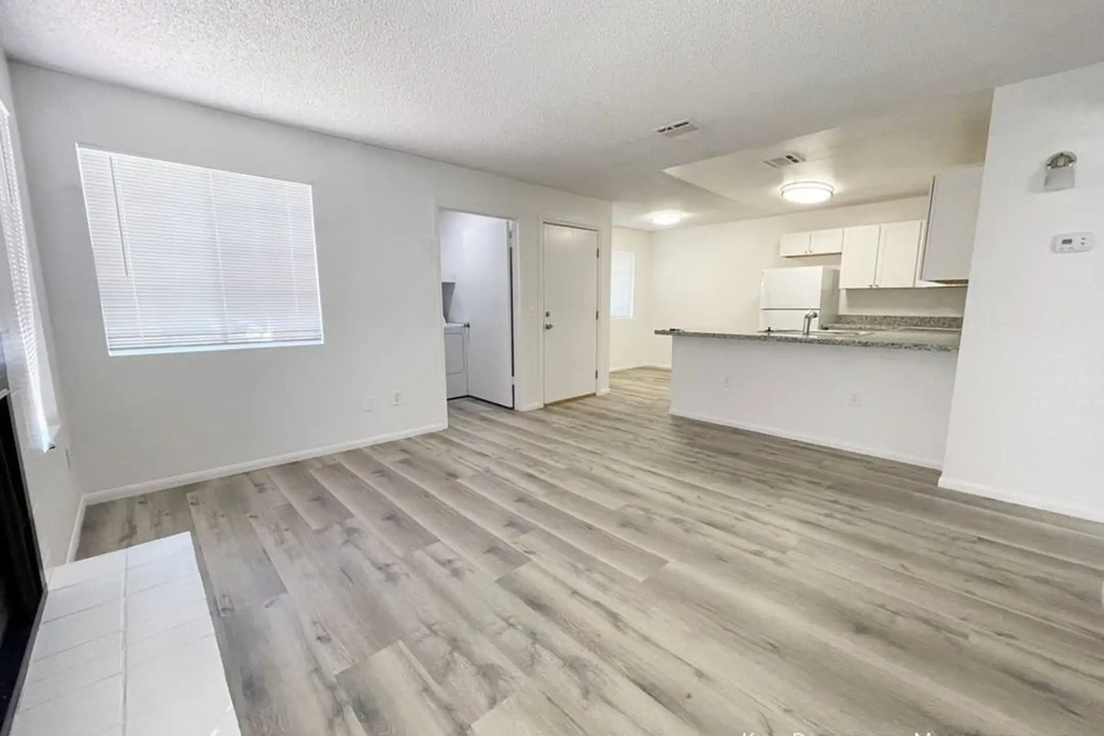 2742 Alicialynn Way unit Unit B - Las Vegas, NV 89121 | ApartmentGuide.com