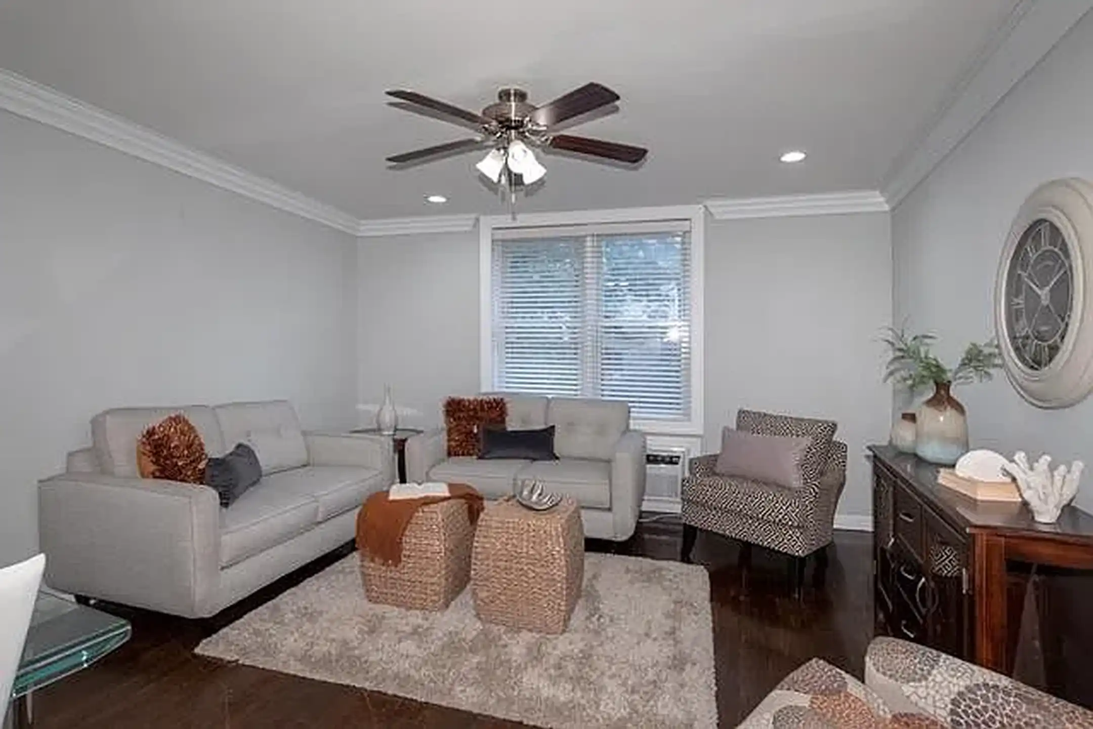 Fairfield Manor at Douglaston - Douglaston, NY 11363 | ApartmentGuide.com