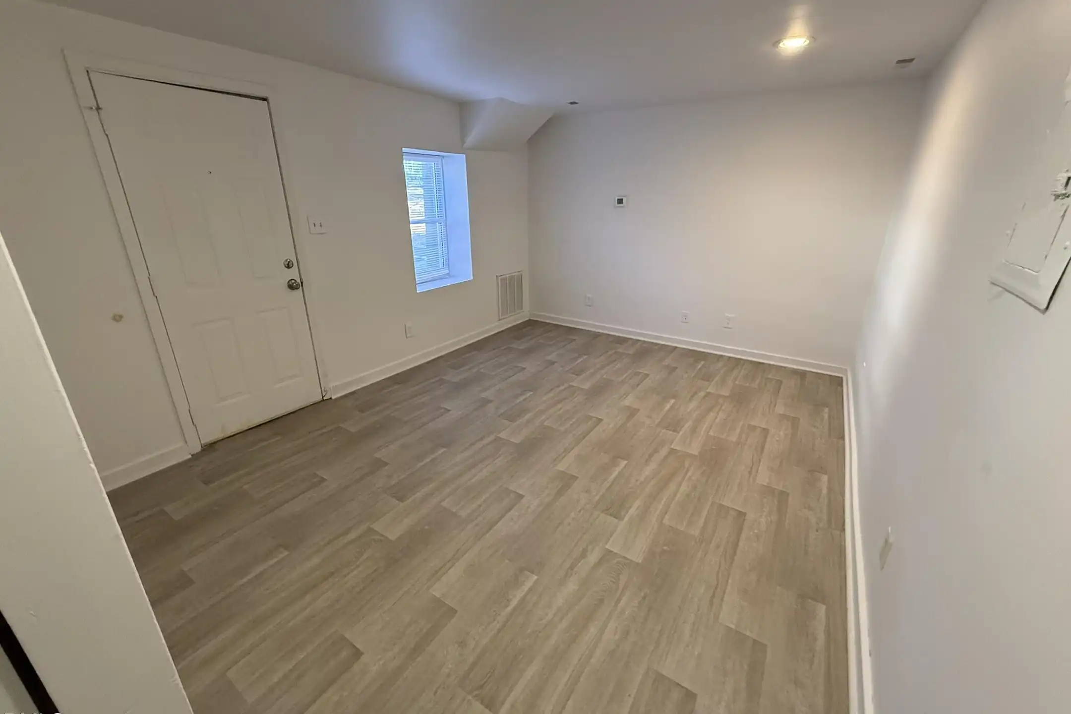 1113 Gurley St unit B - Durham, NC 27701 | ApartmentGuide.com
