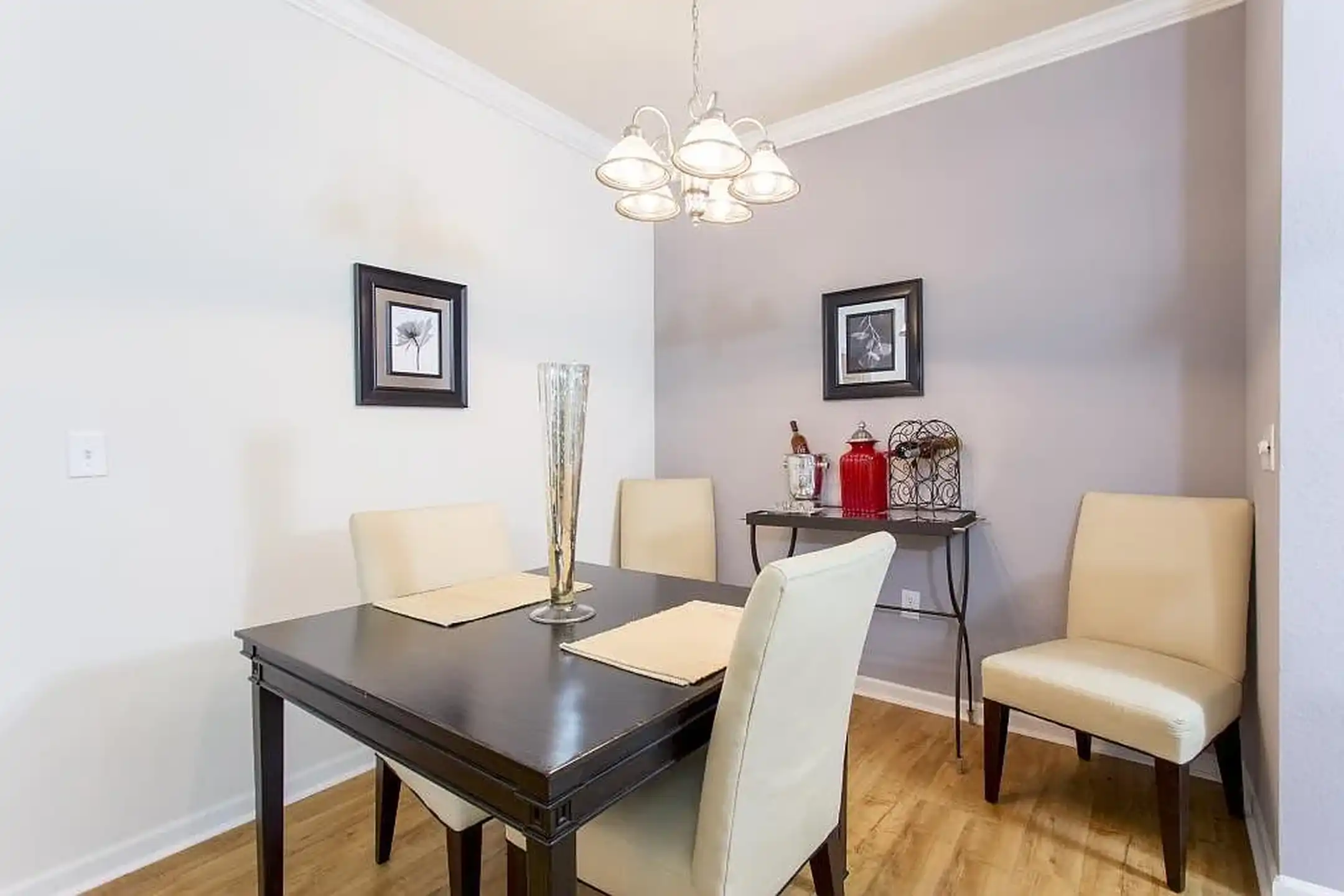 WINDSOR CLUB AT SEVEN OAKS - Wesley Chapel, FL 33544 | ApartmentGuide.com