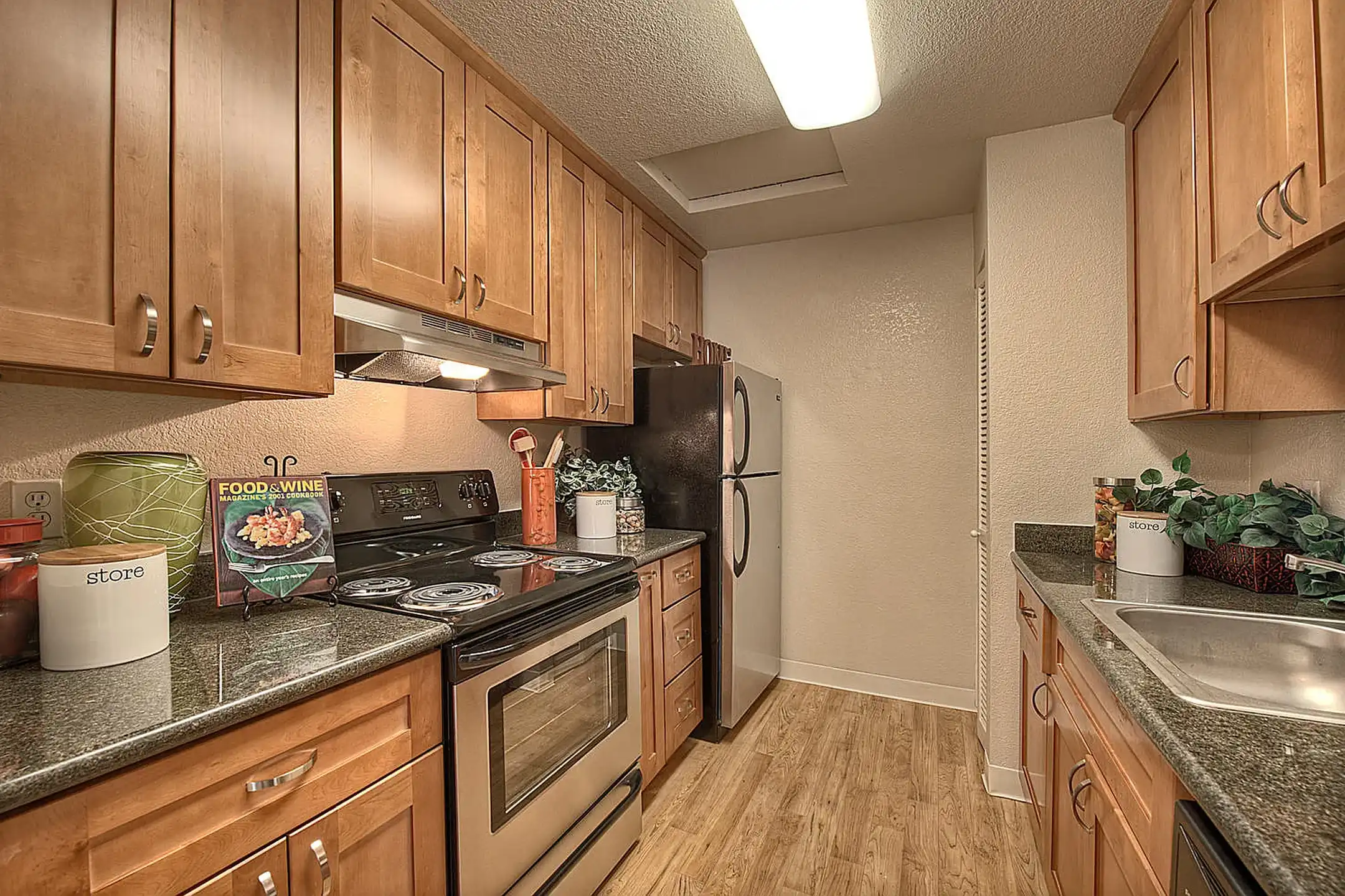 Regency Square Apartments - Fremont, CA 94536 | ApartmentGuide.com