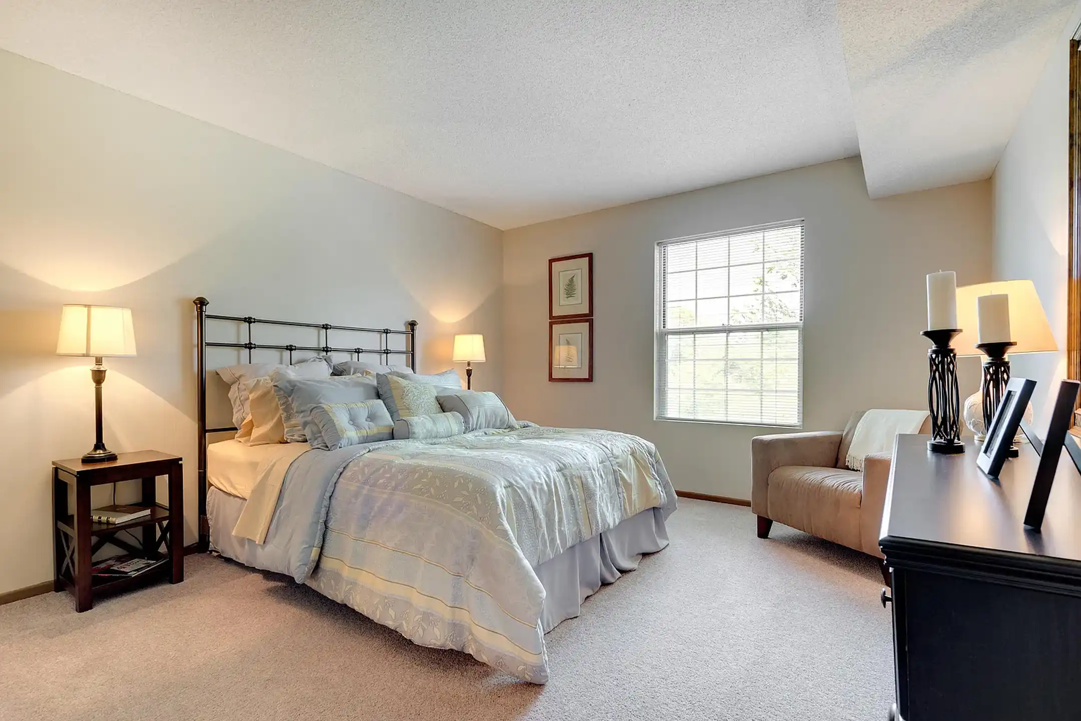Mallard Ridge - Maple Grove, MN 55369 | ApartmentGuide.com