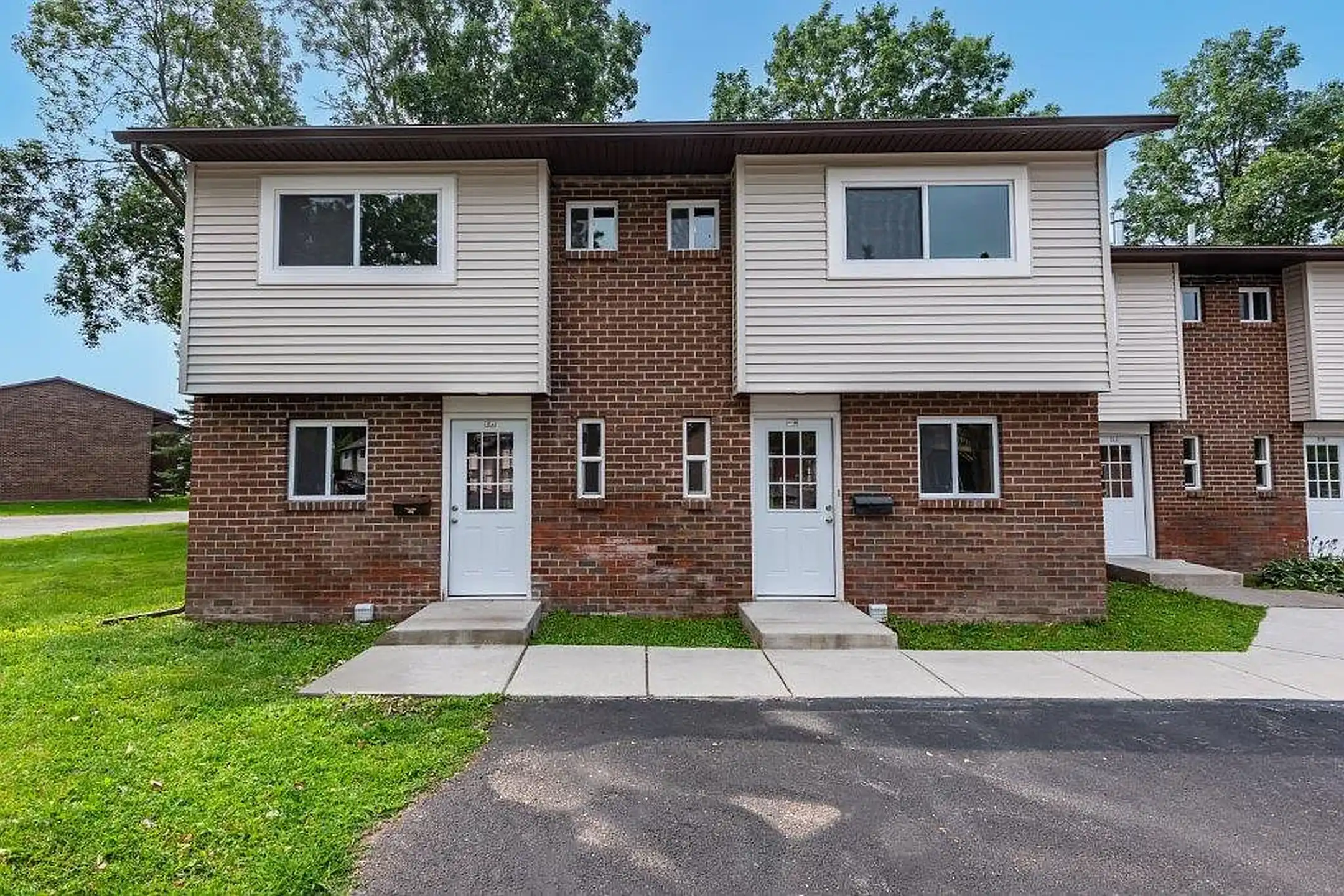 High Acres Apartments and Townhomes - Syracuse, NY 13215 ...