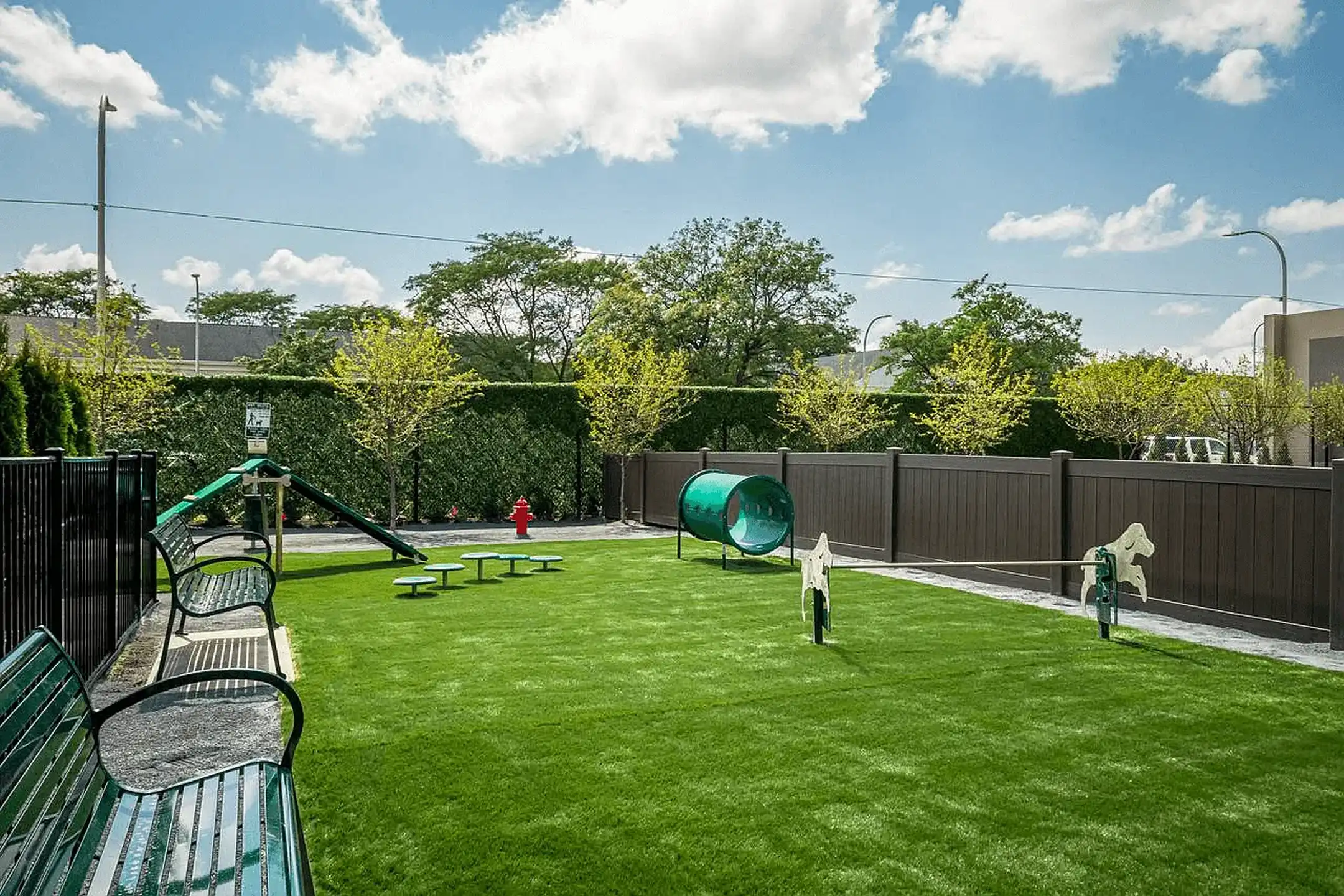 City Club Apartments Lafayette Park - Detroit, MI 48207 ...
