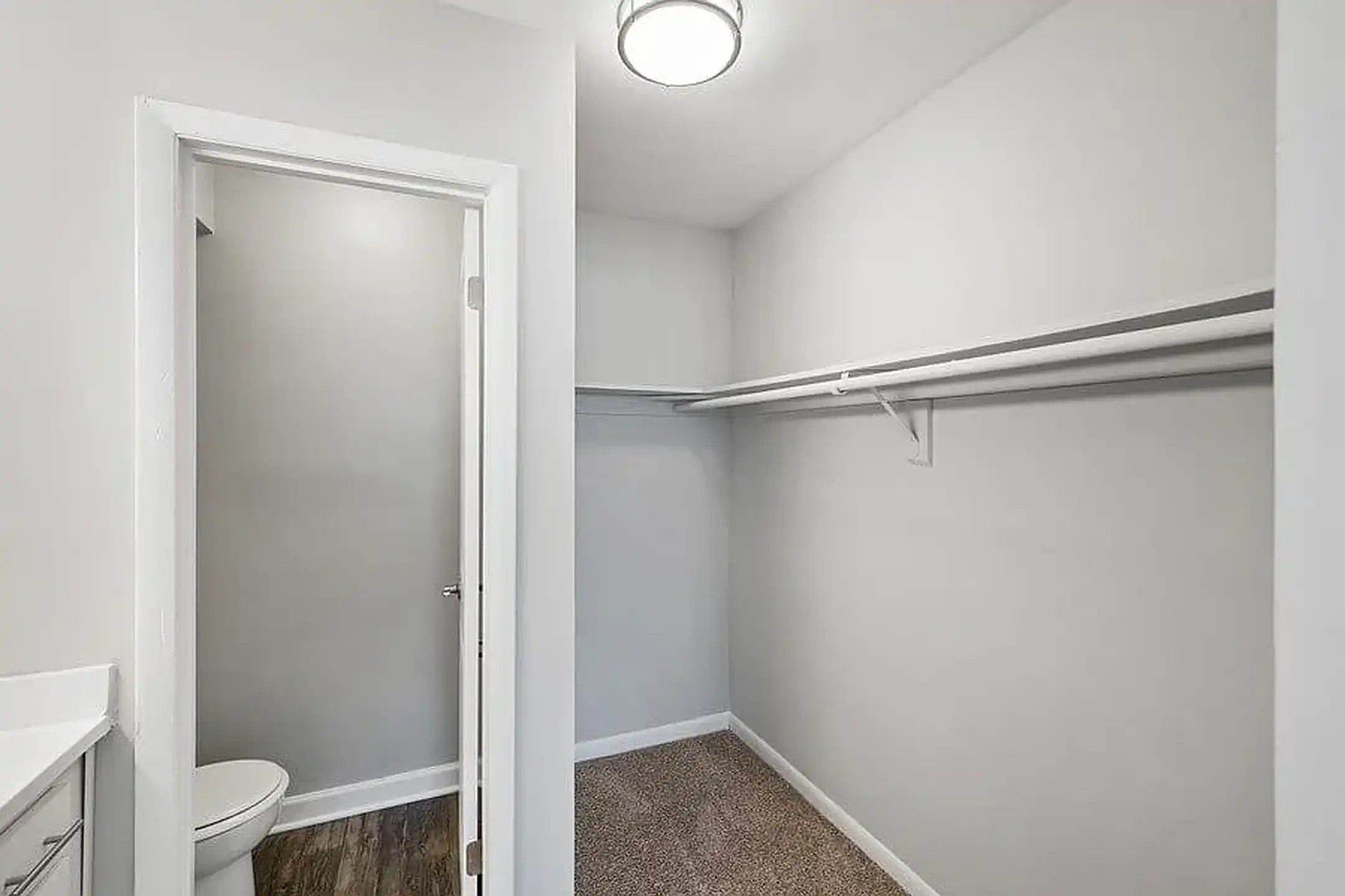 Dale Forest - Dale City, VA 22193 | ApartmentGuide.com